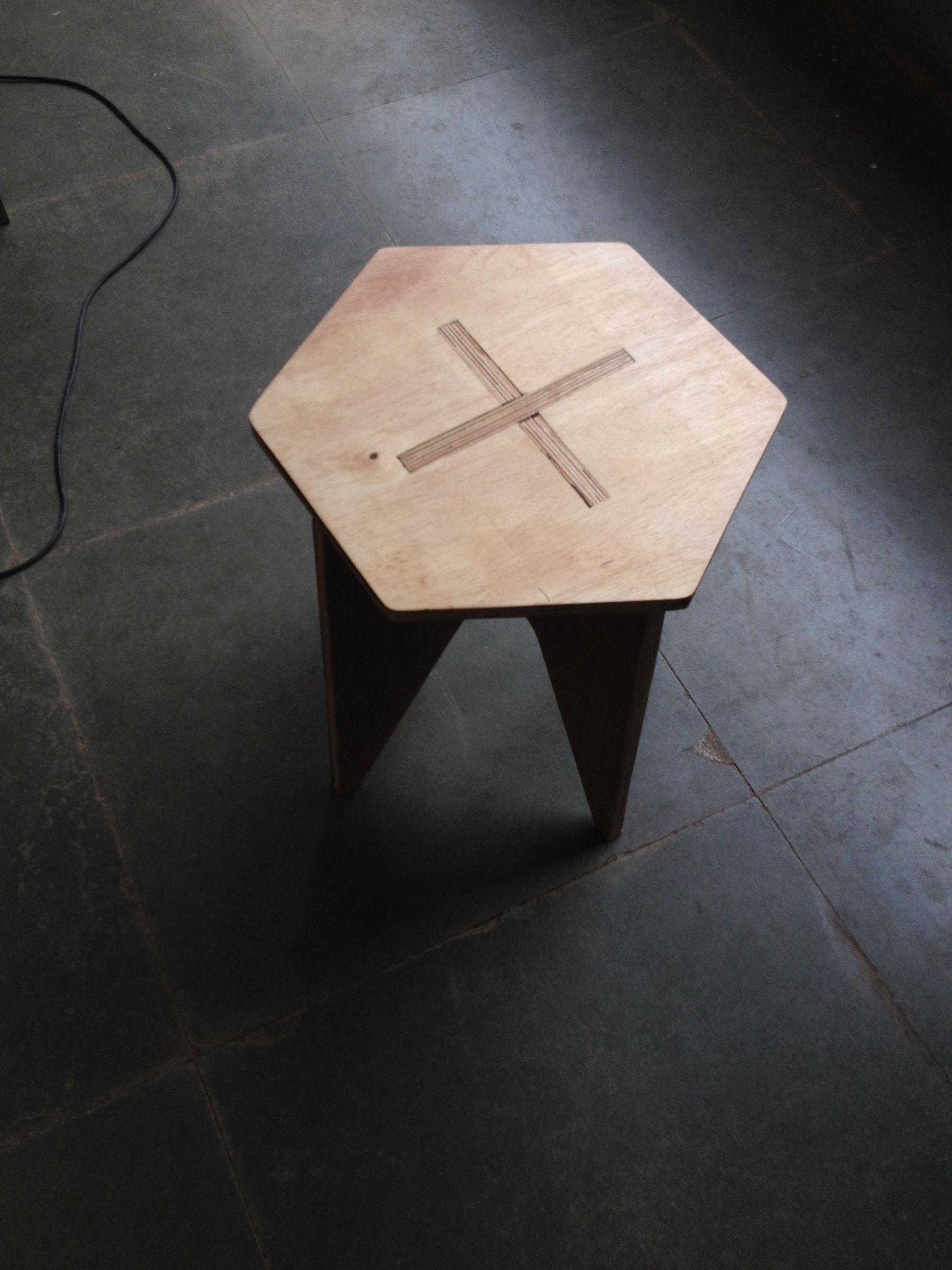 Stool : 9 Steps (with Pictures) - Instructables