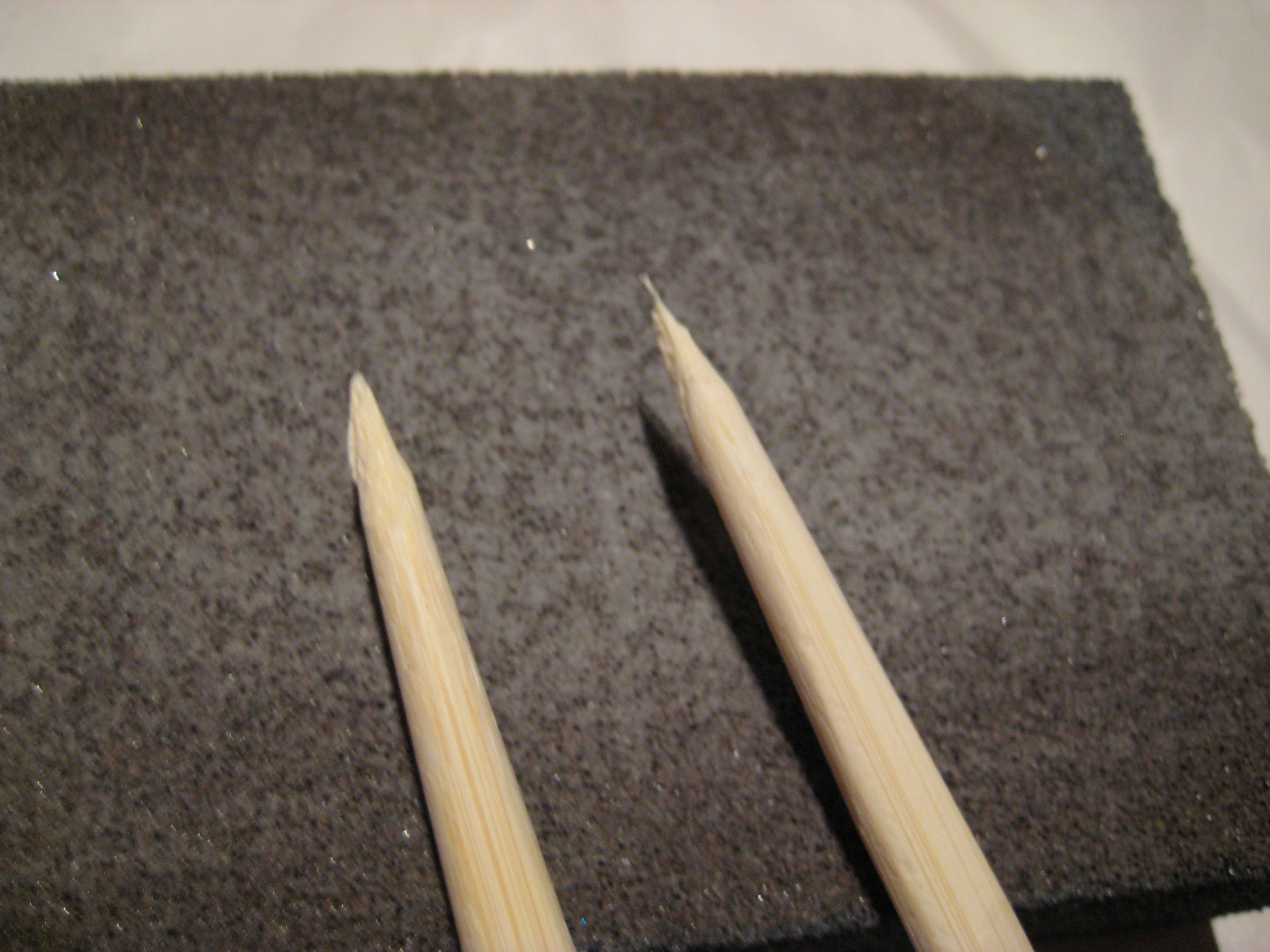 Turn Disposable Chopsticks Into Knitting Needles : 3 Steps (with ...