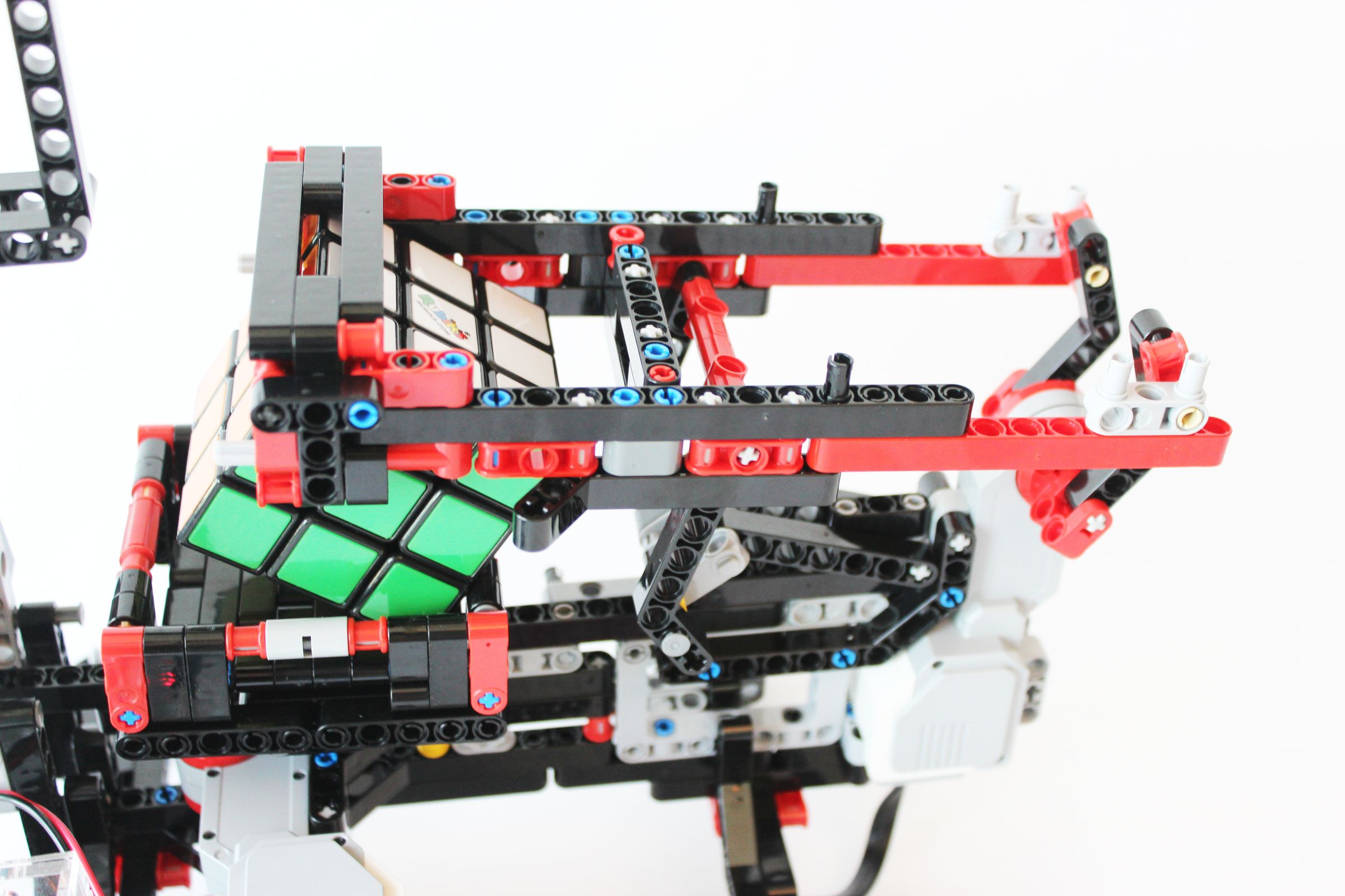 BricKuber Project – a Raspberry Pi Rubiks Cube Solving Robot : 5 Steps (with Pictures ...