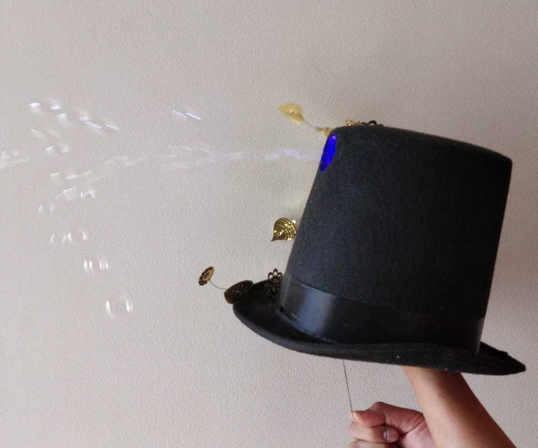 Bubble Blowing Top Hat : 4 Steps - Instructables