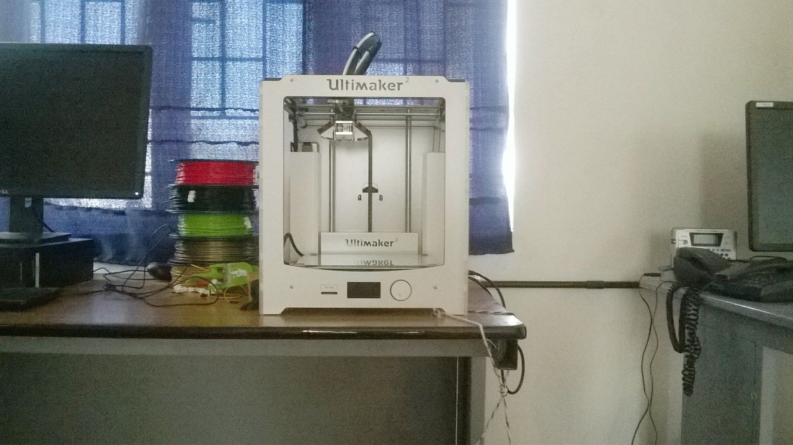 3D Print Mobile Stand : 4 Steps - Instructables