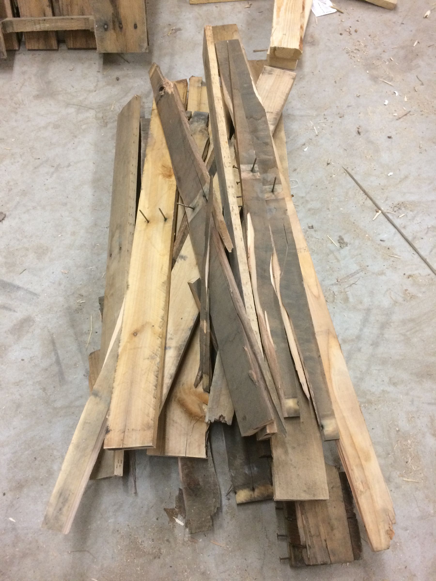 Pallet Wood American Flag (A.K.A. the Pyro Flag) : 15 Steps (with ...