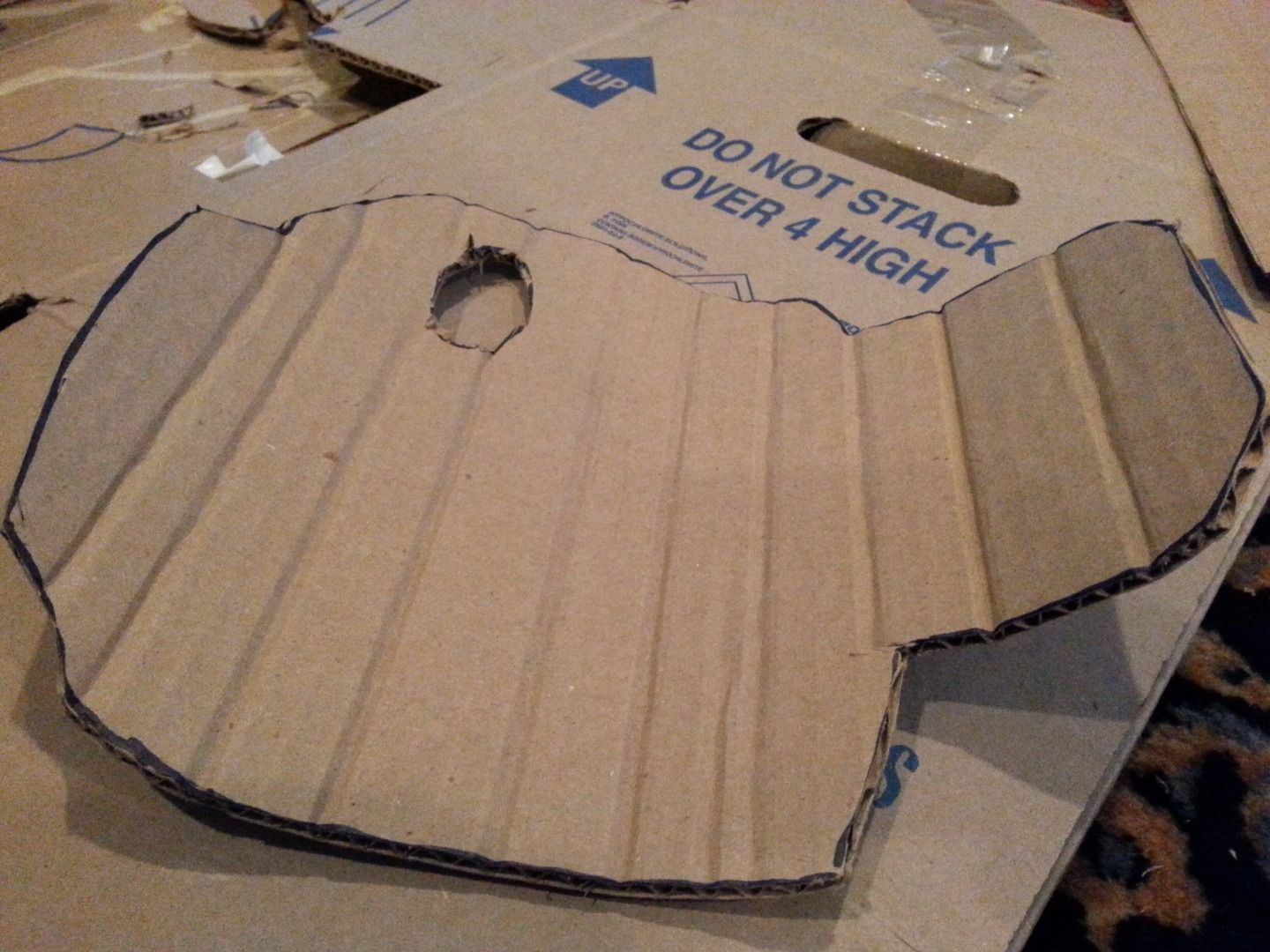 Cardboard Wrist Immobilization Brace : 7 Steps - Instructables