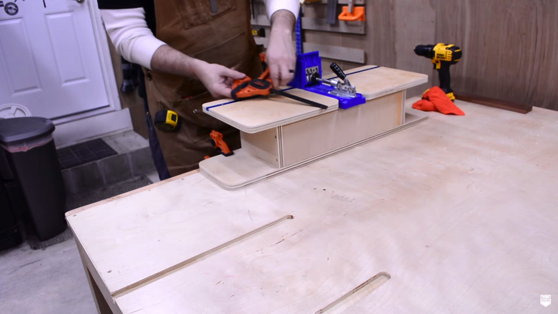 How to Build a Pocket Hole Workstation | DIY Woodworking Shop Project ...