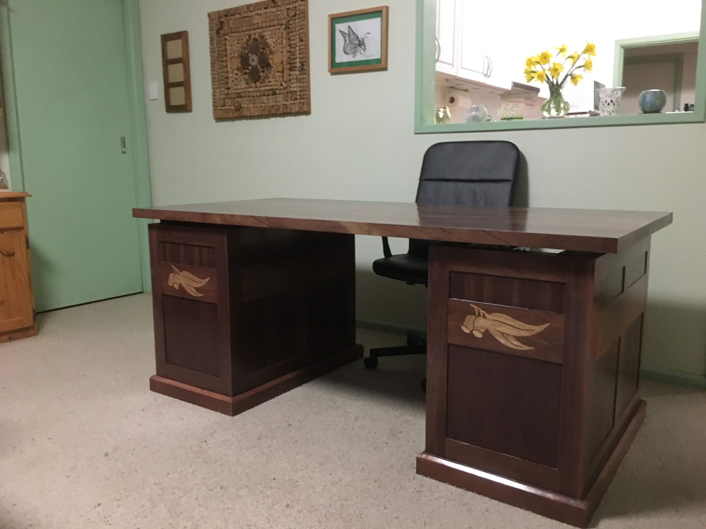 Large Writing Desk : 14 Steps (with Pictures) - Instructables