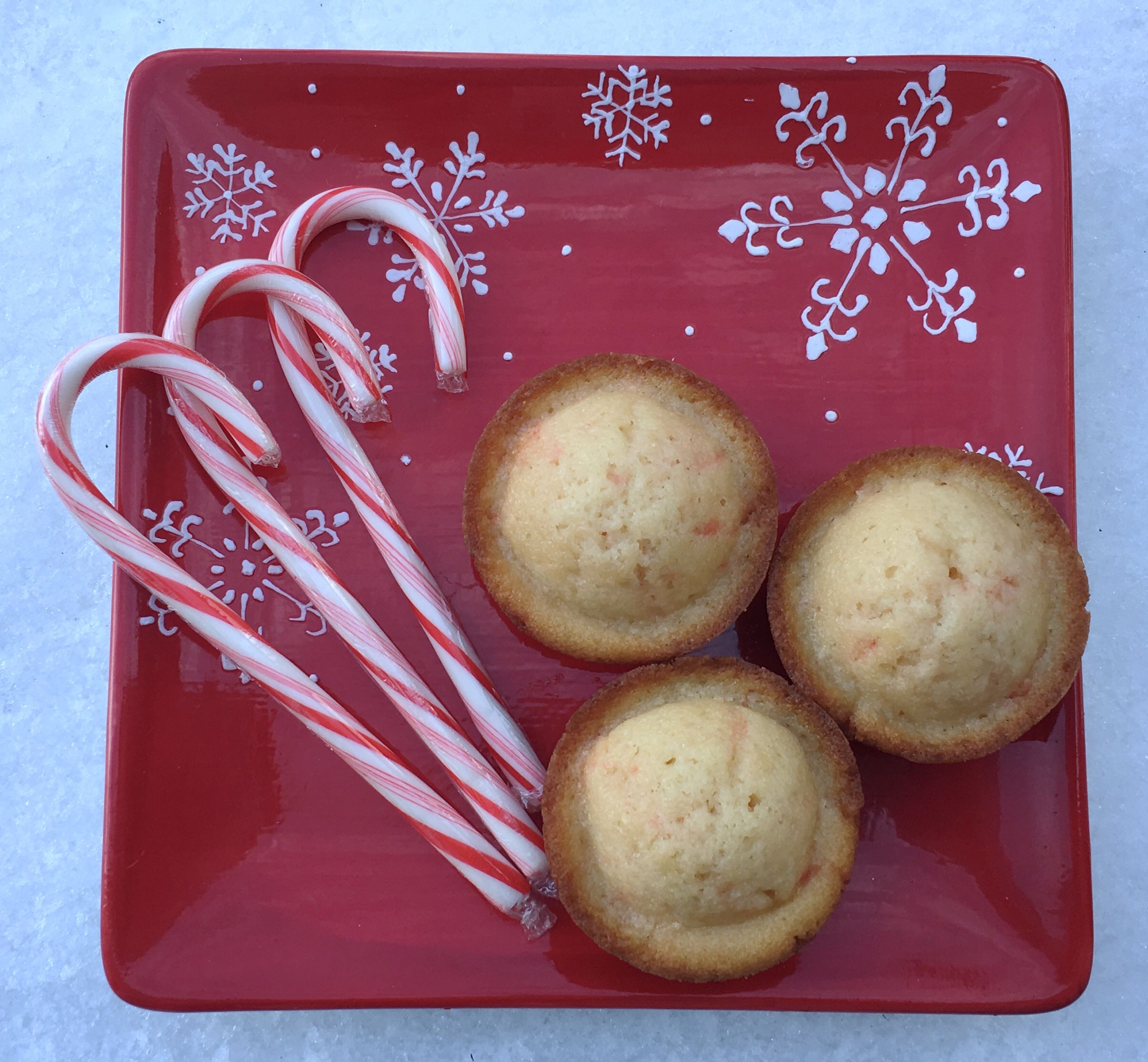 Candy Cane Cupcakes Aka Sweet Tomatoes/Souplantation Candy Cane Muffins ...
