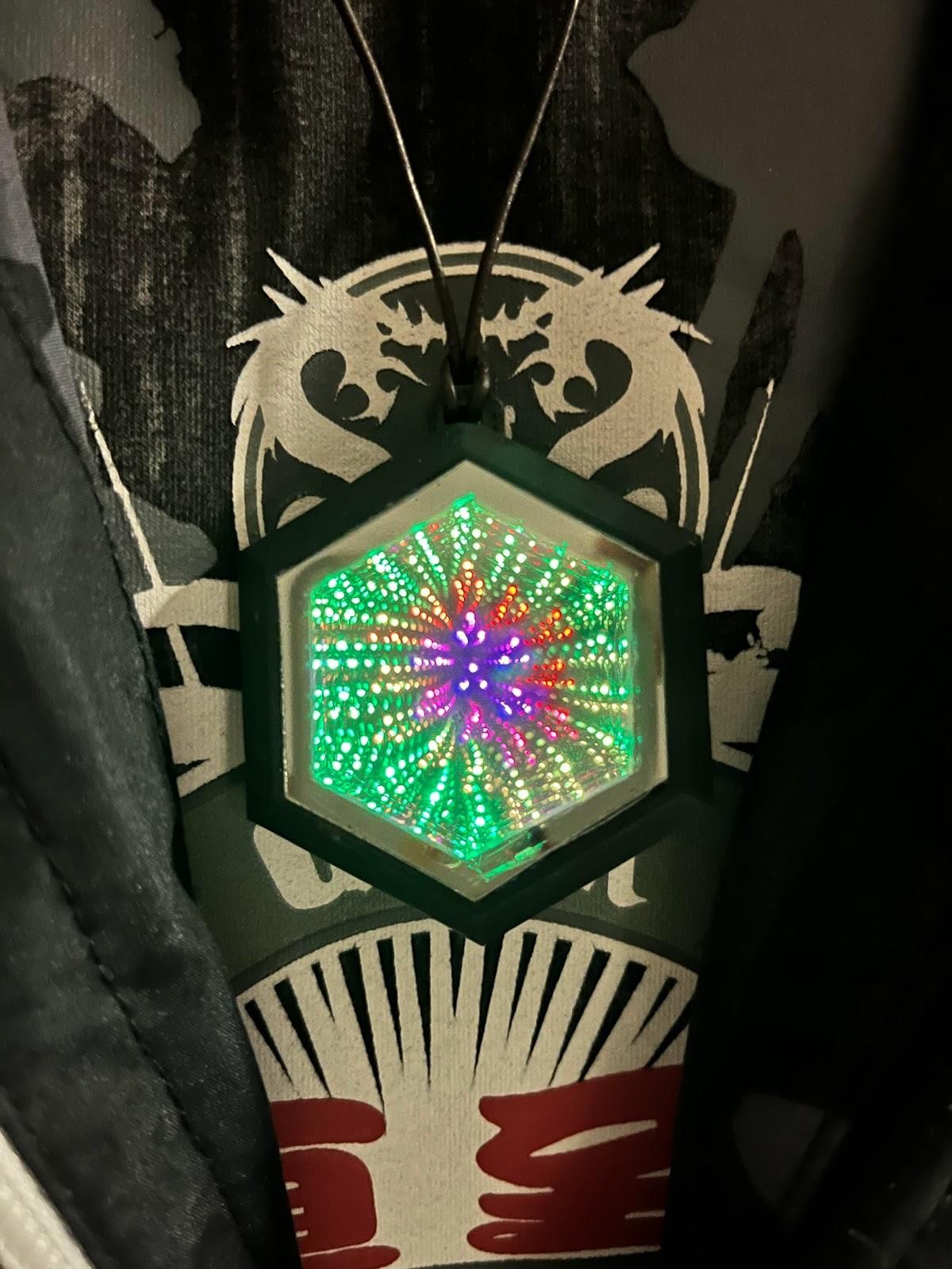 Hex Infinity Mirror Pendant : 21 Steps (with Pictures) - Instructables