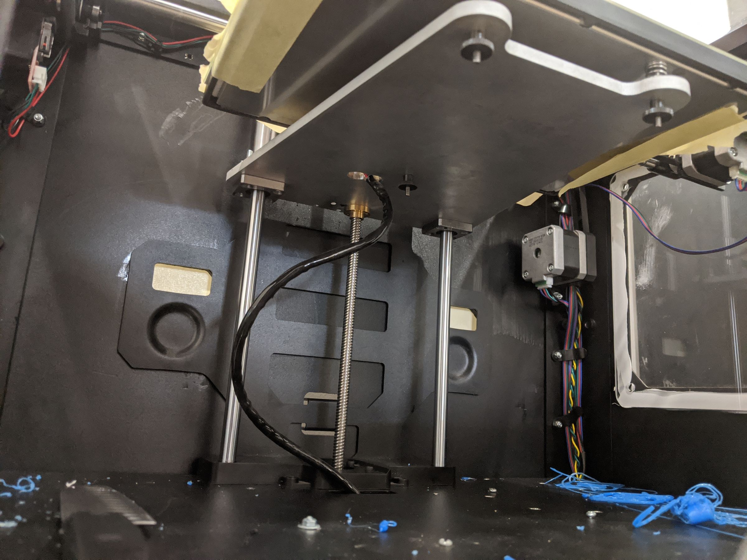 Makerbot Replicator 2 Aluminum Z-Axis Stage Upgrade : 11 Steps (with ...