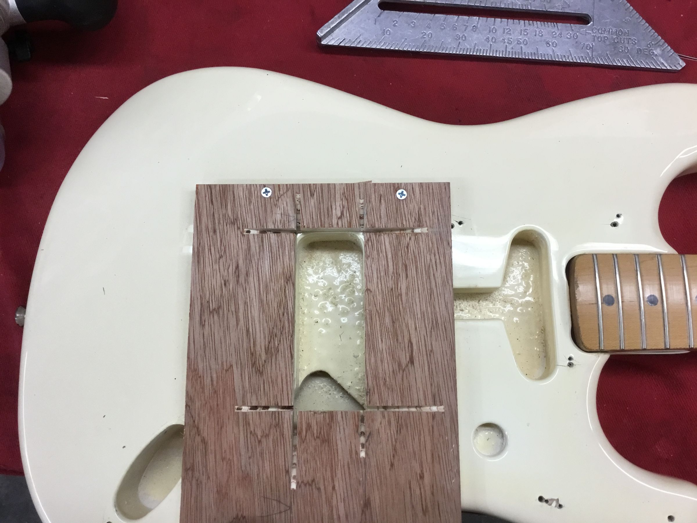 Gotoh Fender Floating Tremolo Install : 32 Steps (with Pictures ...