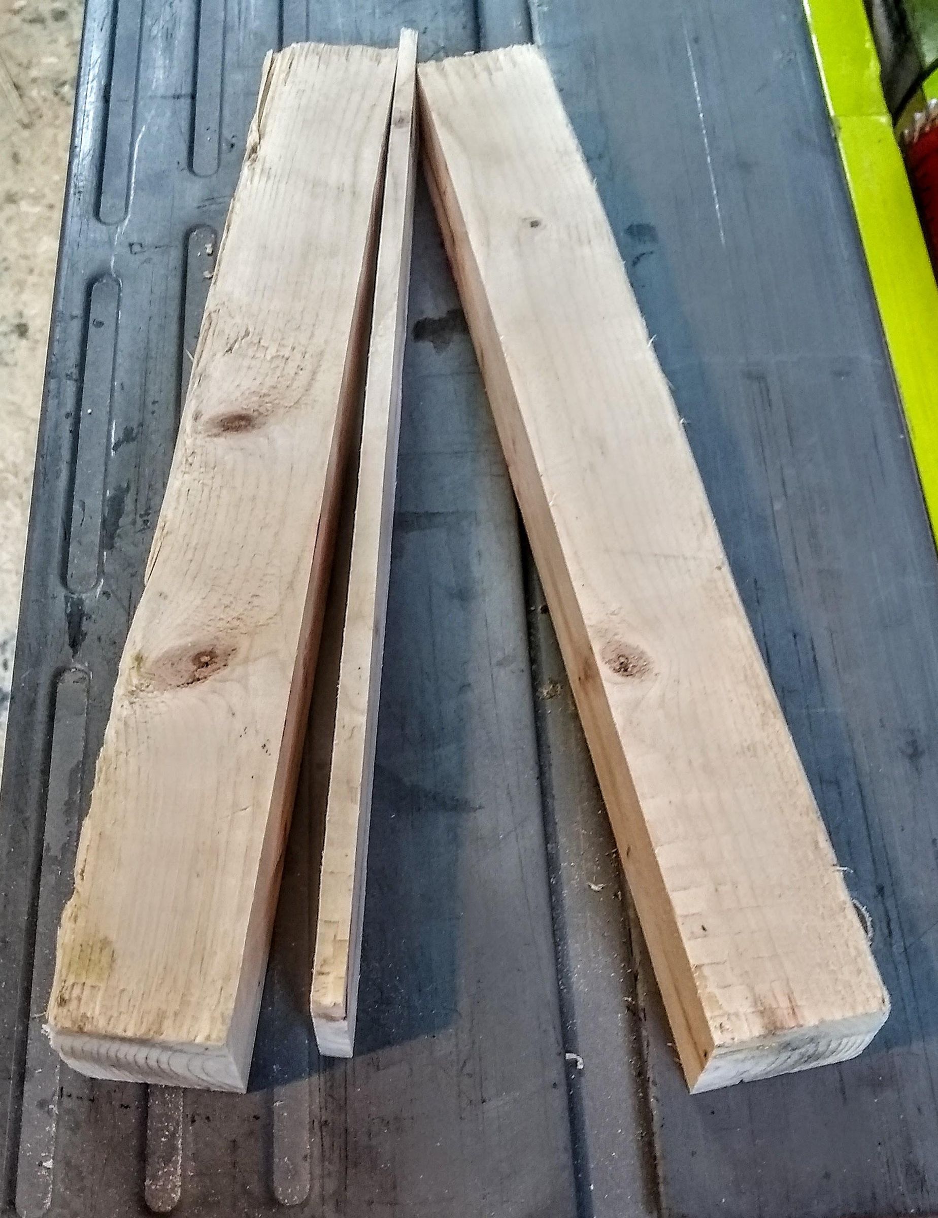 How to Make Outside Corner Molding Trim : 11 Steps - Instructables