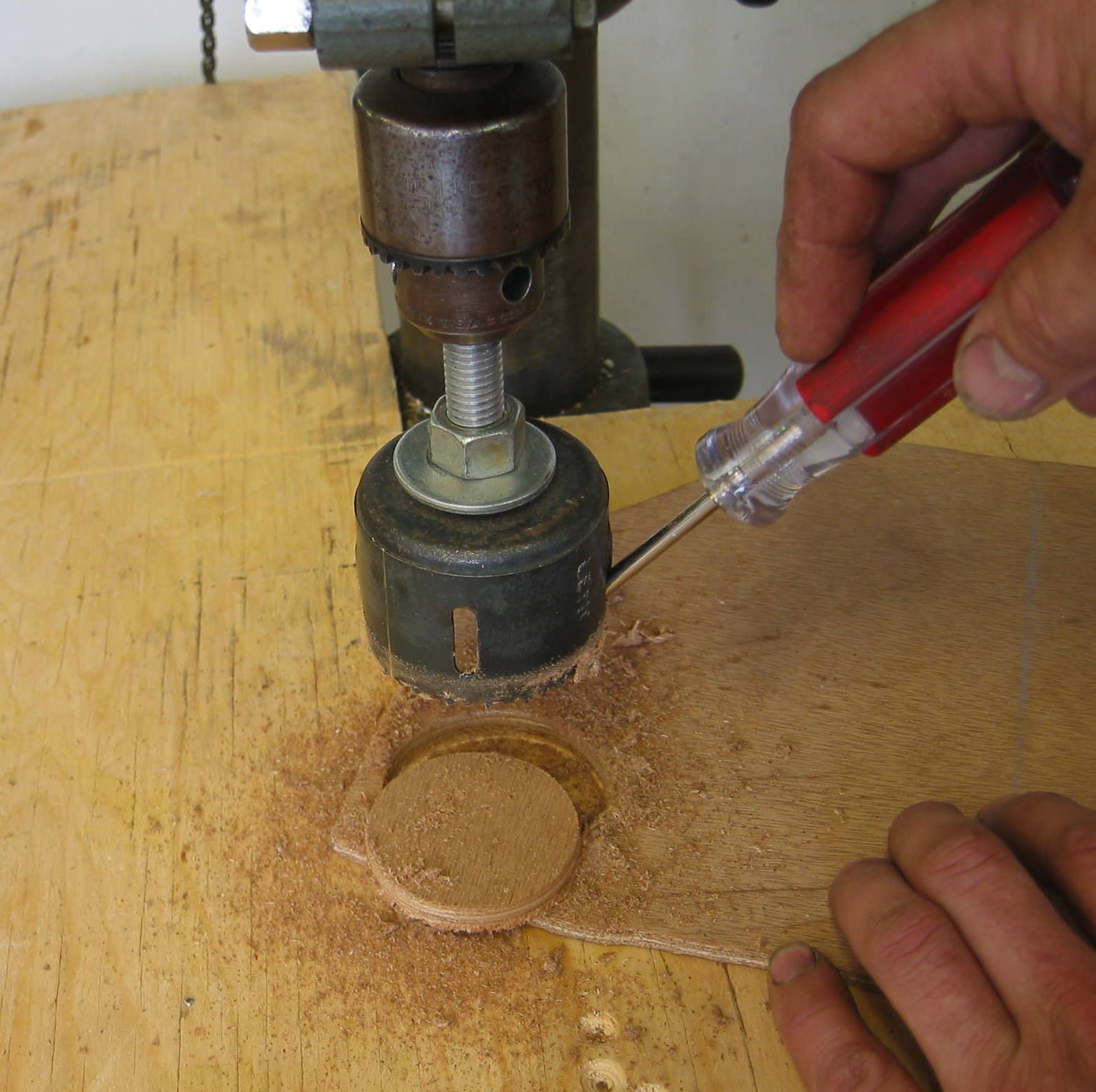 Outrigger Lashing Buttons : 8 Steps (with Pictures) - Instructables