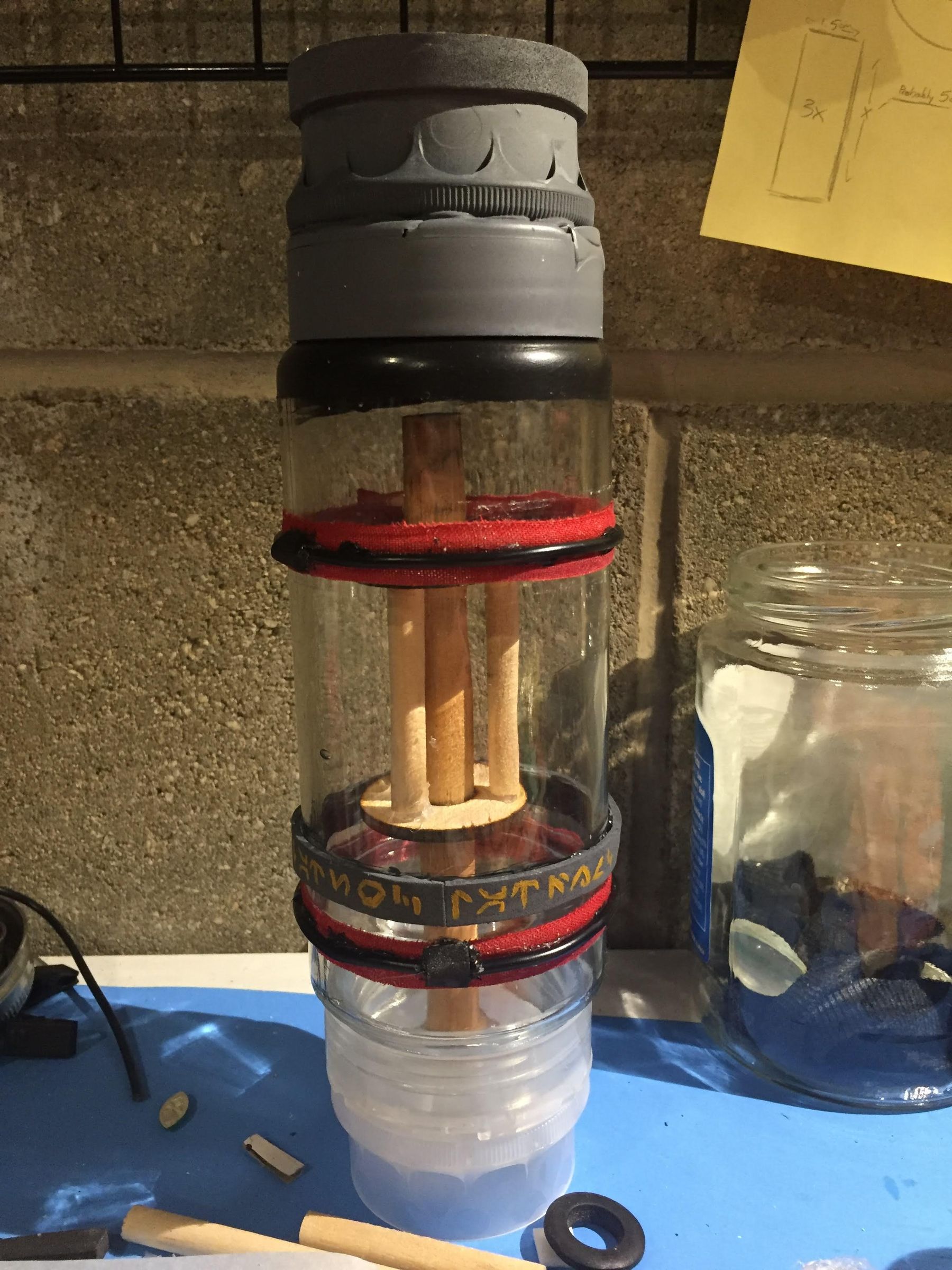 Star Wars Kyber Crystal Container Prop : 7 Steps (with Pictures ...