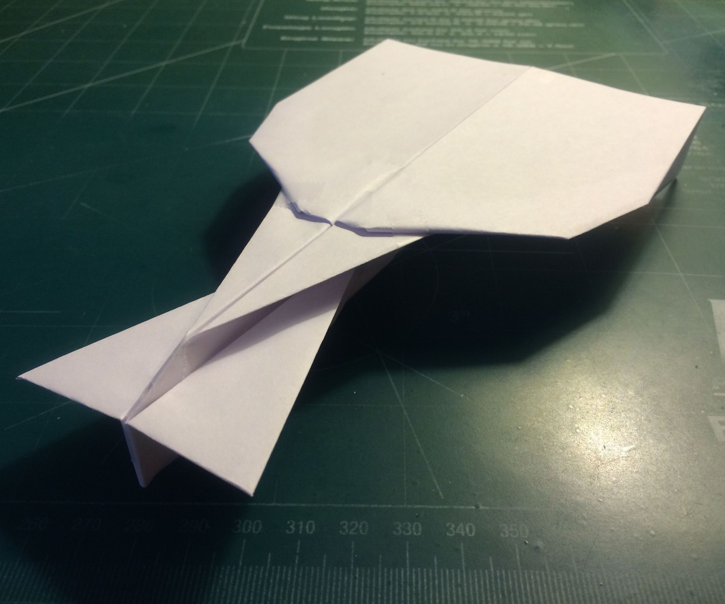 12 Impressive Paper Airplanes - Instructables
