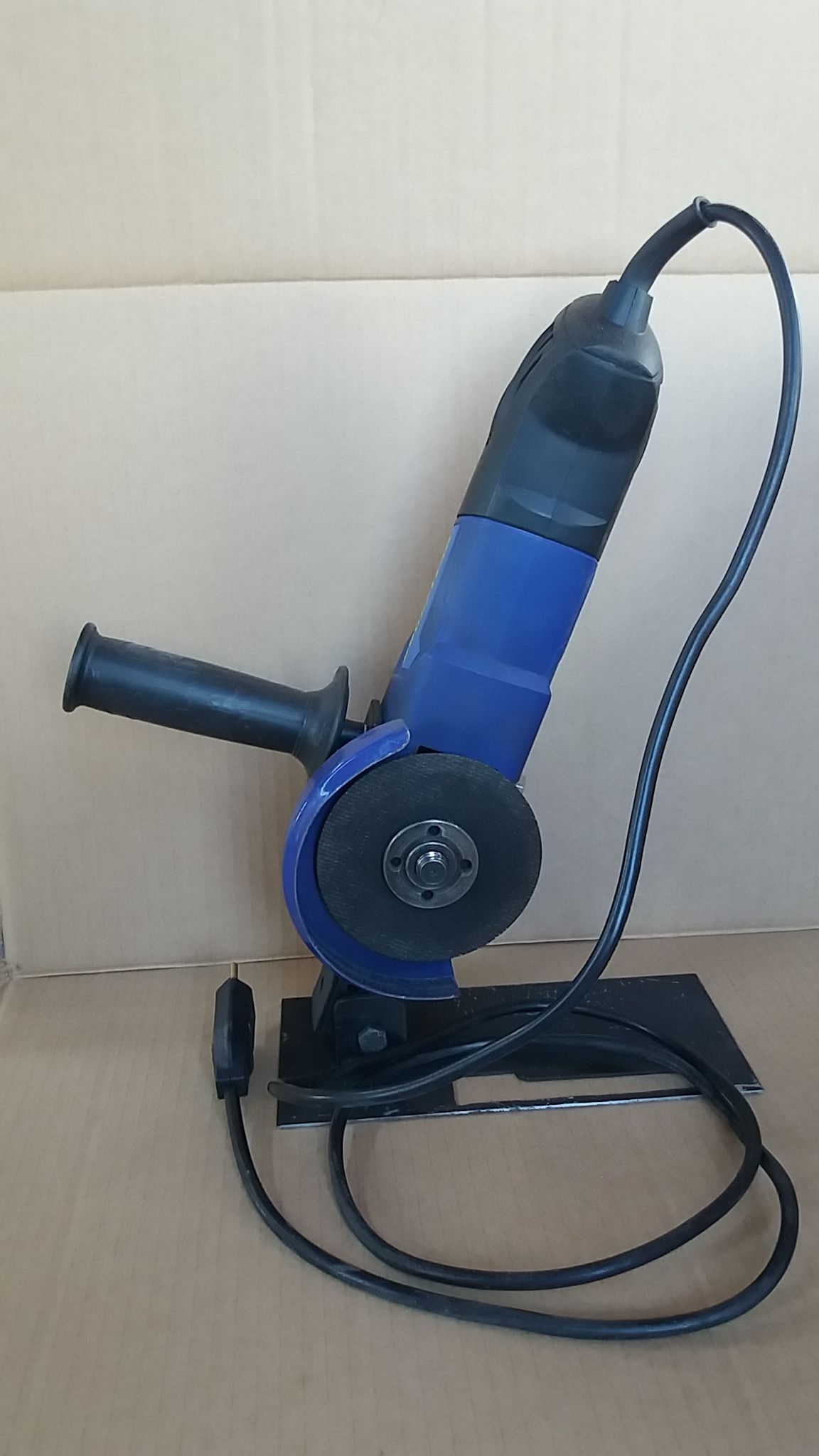 Mobile Base for Your Angle Grinder : 9 Steps (with Pictures ...
