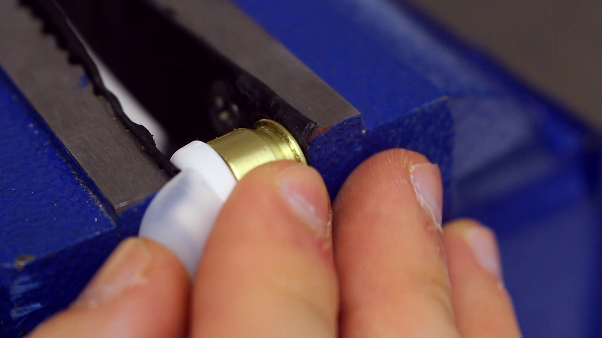 DIY Bullet Headphones : 10 Steps (with Pictures) - Instructables