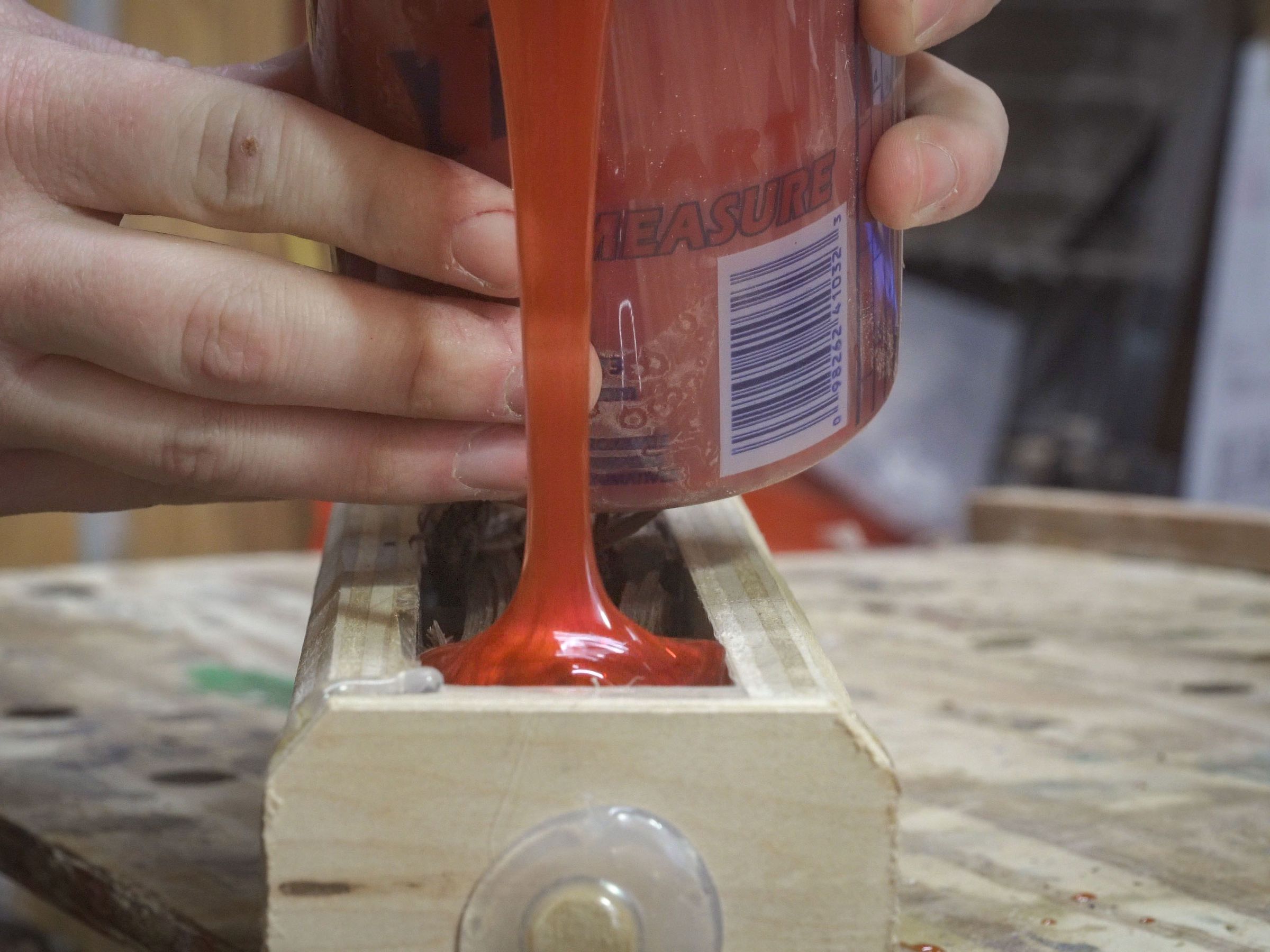 How to Make a Custom Hybrid Epoxy Pool Cue Using a Wood Lathe : 19 ...