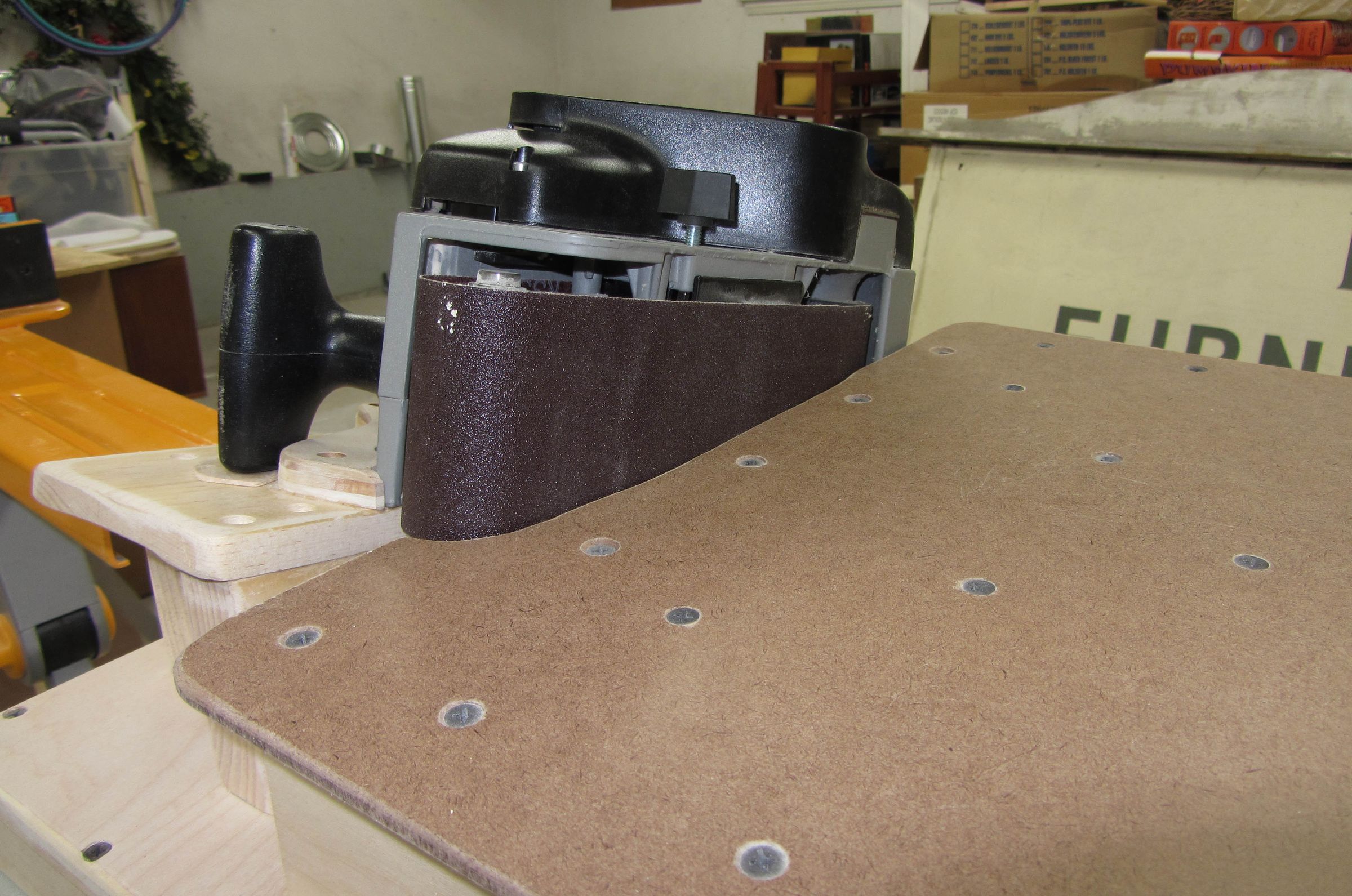 Belt Sander Stand Table for Edge-Sanding : 7 Steps - Instructables