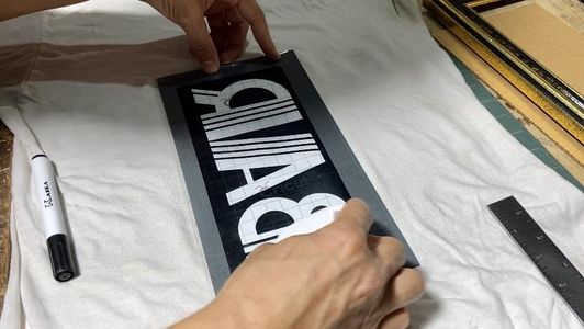 Using a Cricut Vinyl Mask to Help Glue Chipping : 6 Steps (with ...