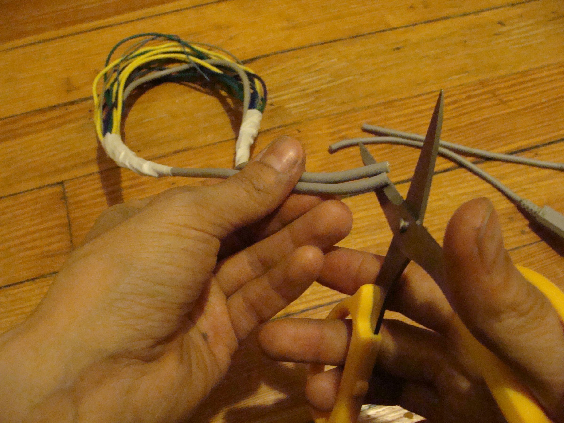 Elle, E-Waste Jewelry (with Pictures) - Instructables