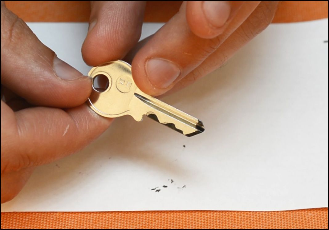 Make a Copy of the Key From a Photo : 5 Steps - Instructables