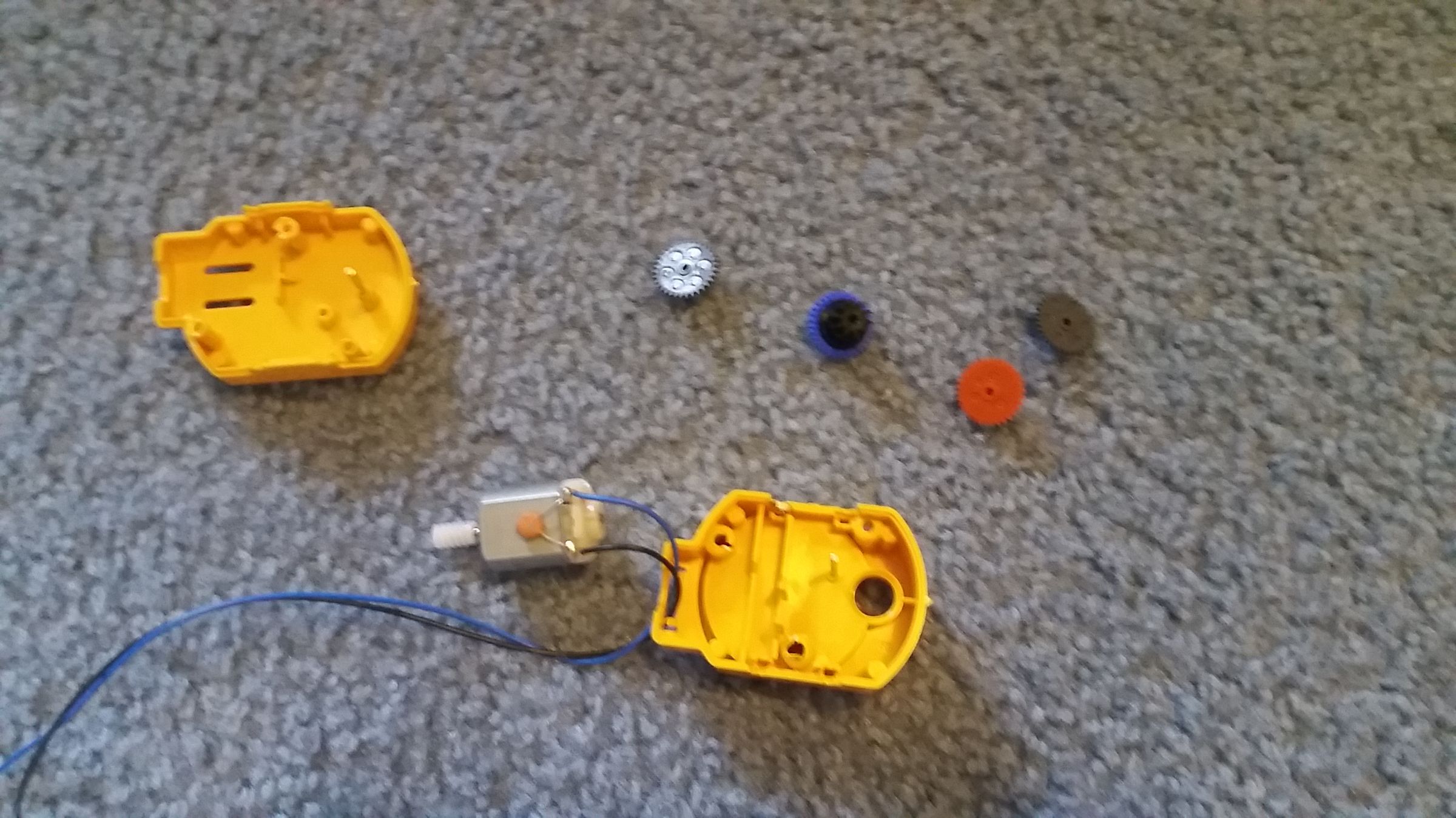 Arduino Fish Feeder : 6 Steps (with Pictures) - Instructables