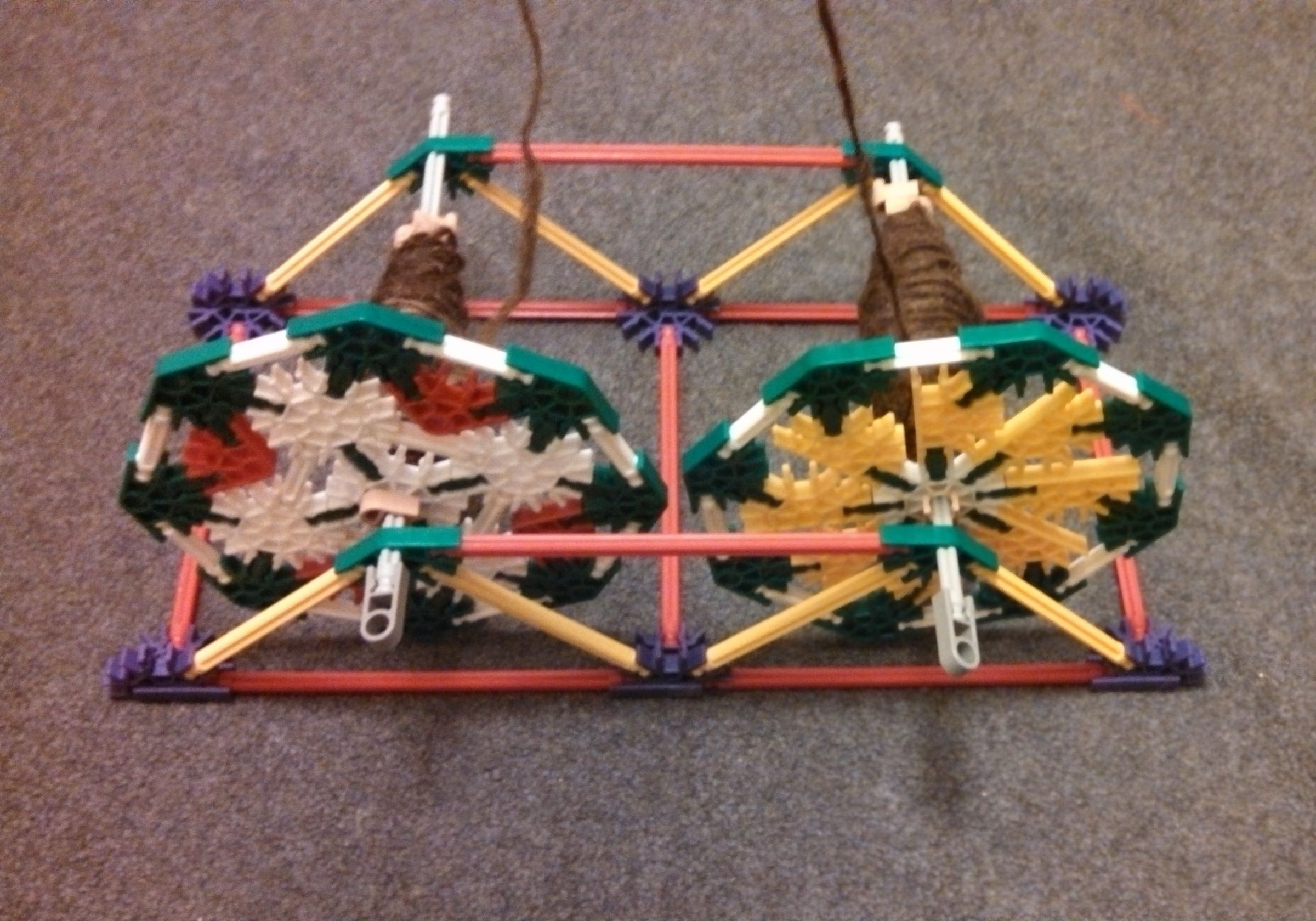 K'nex Drop Spindle, Lazy Kate and Niddy Noddy : 5 Steps (with Pictures ...