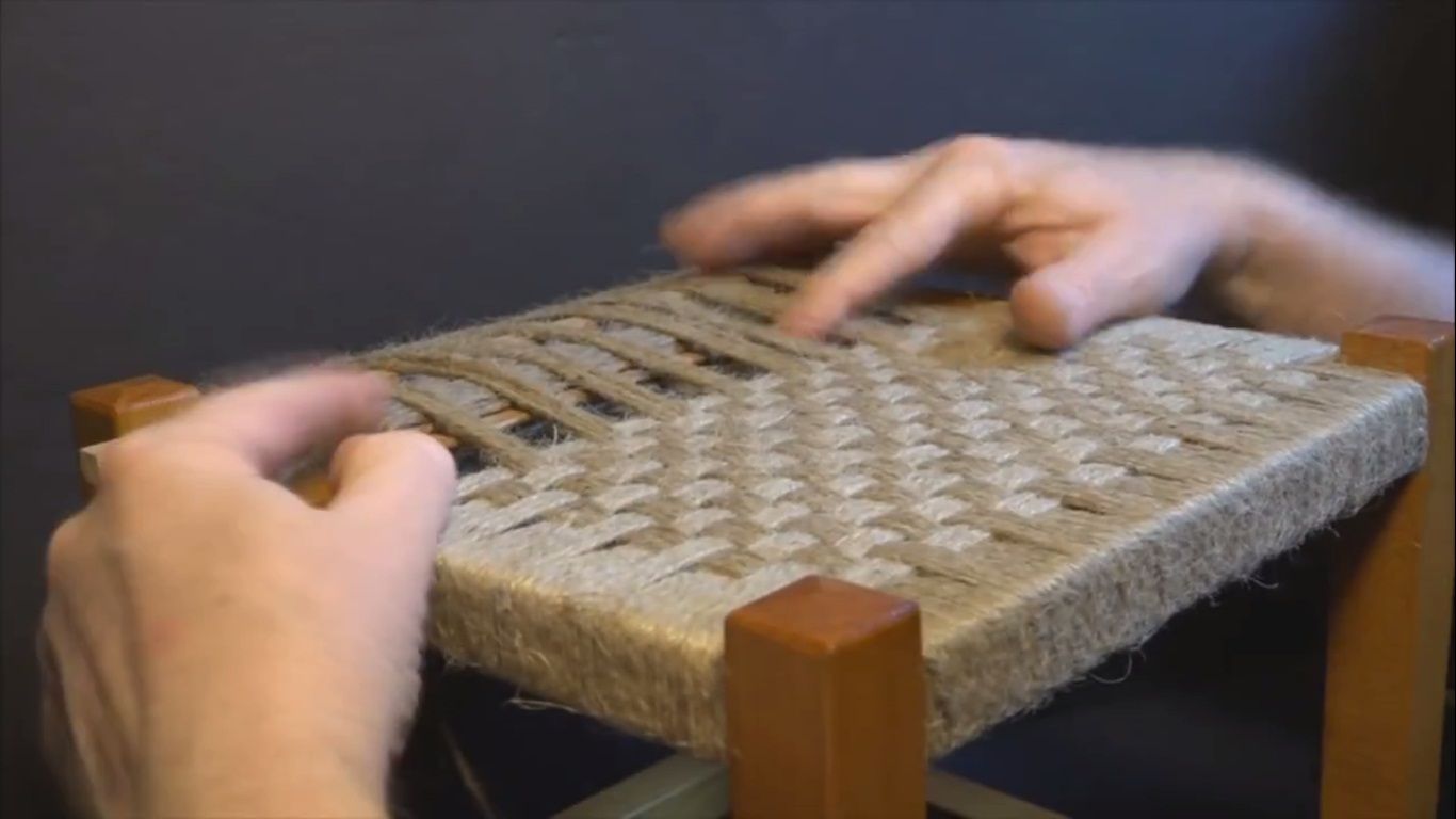 Weave String Table : 3 Steps (with Pictures) - Instructables