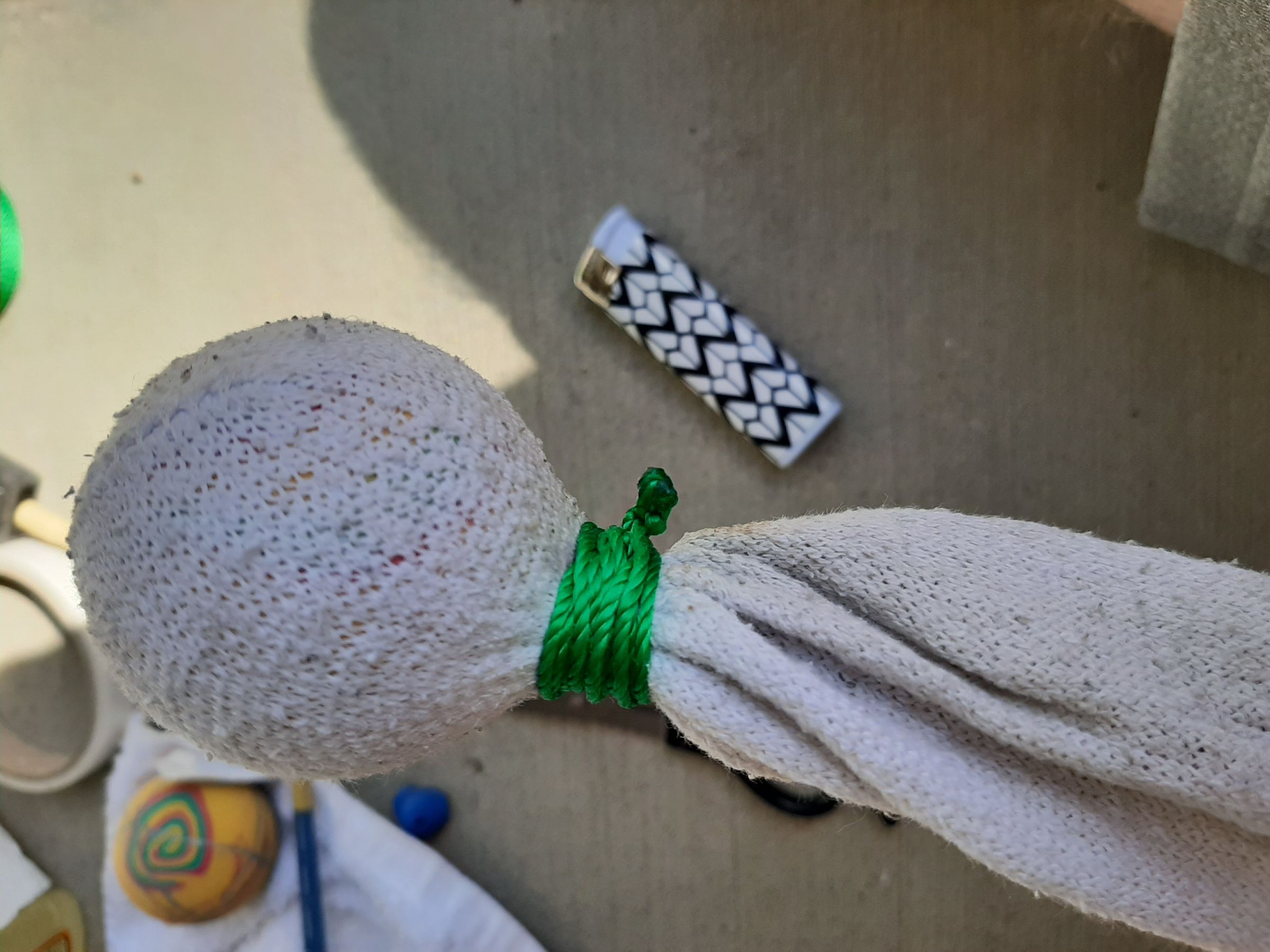 How to Make an Authentic Looking Painters Mahl Stick : 4 Steps (with ...