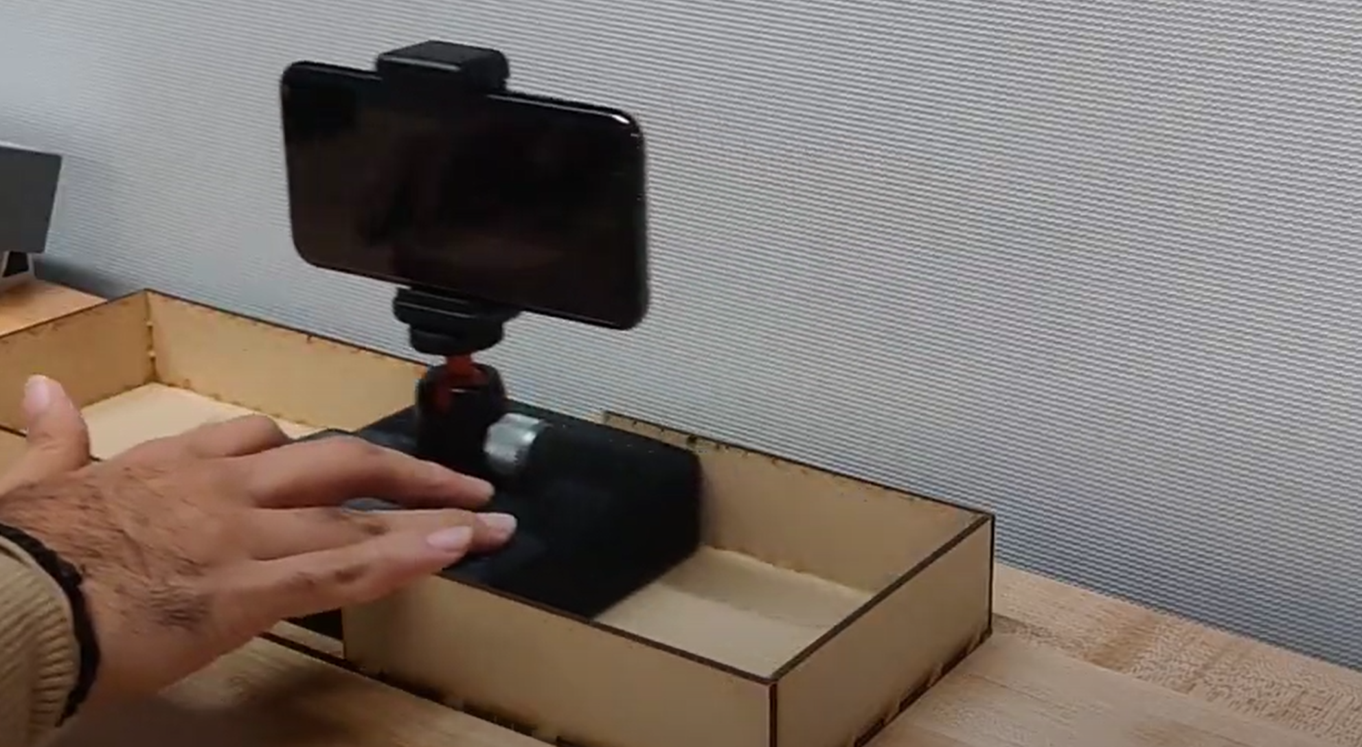 Slidee: Non-motorized Automatic Camera Slider : 10 Steps (with Pictures ...