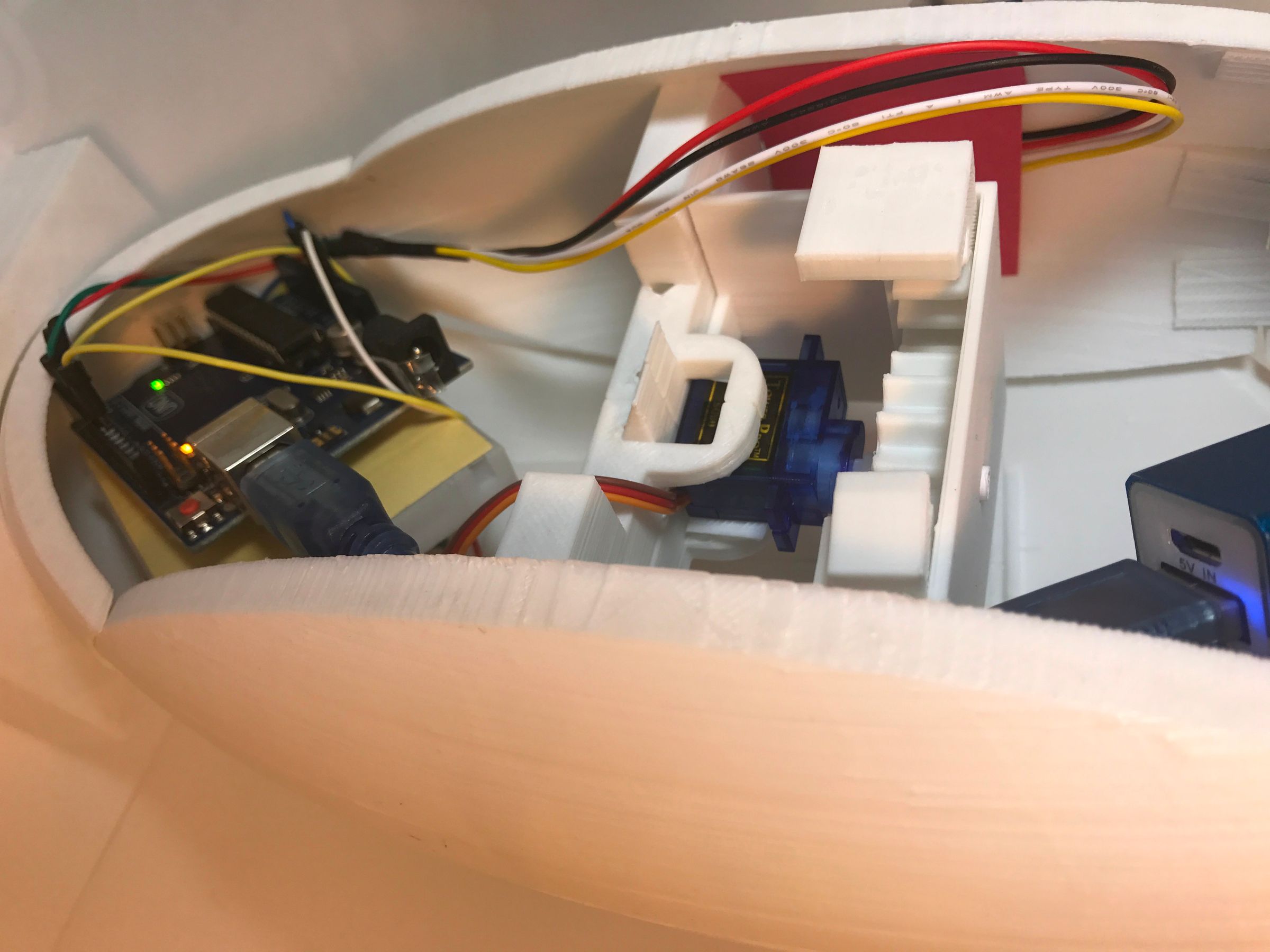 Portal Turret Scare Crow : 5 Steps - Instructables