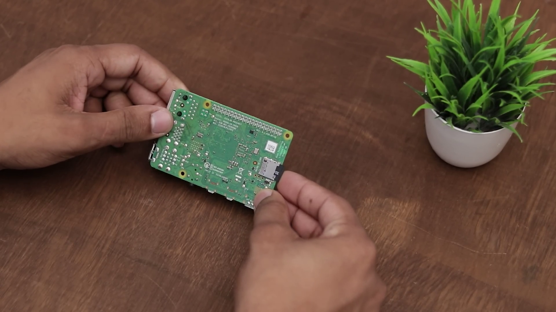 Pi Station Gaming Console With 3D Printed Tiny Play Station 5 Case : 9 ...