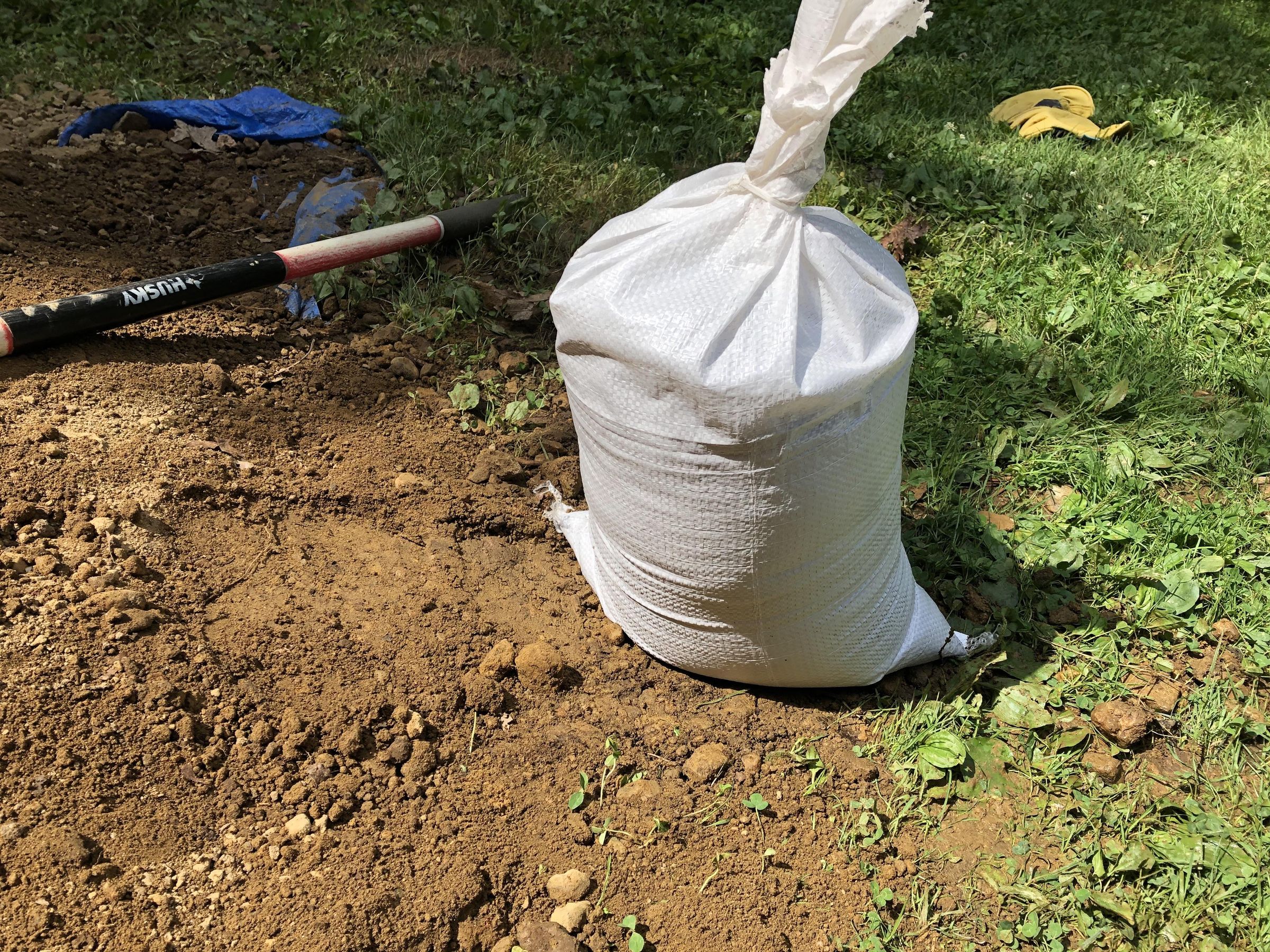 Earthbag Root Cellar : 12 Steps (with Pictures) - Instructables