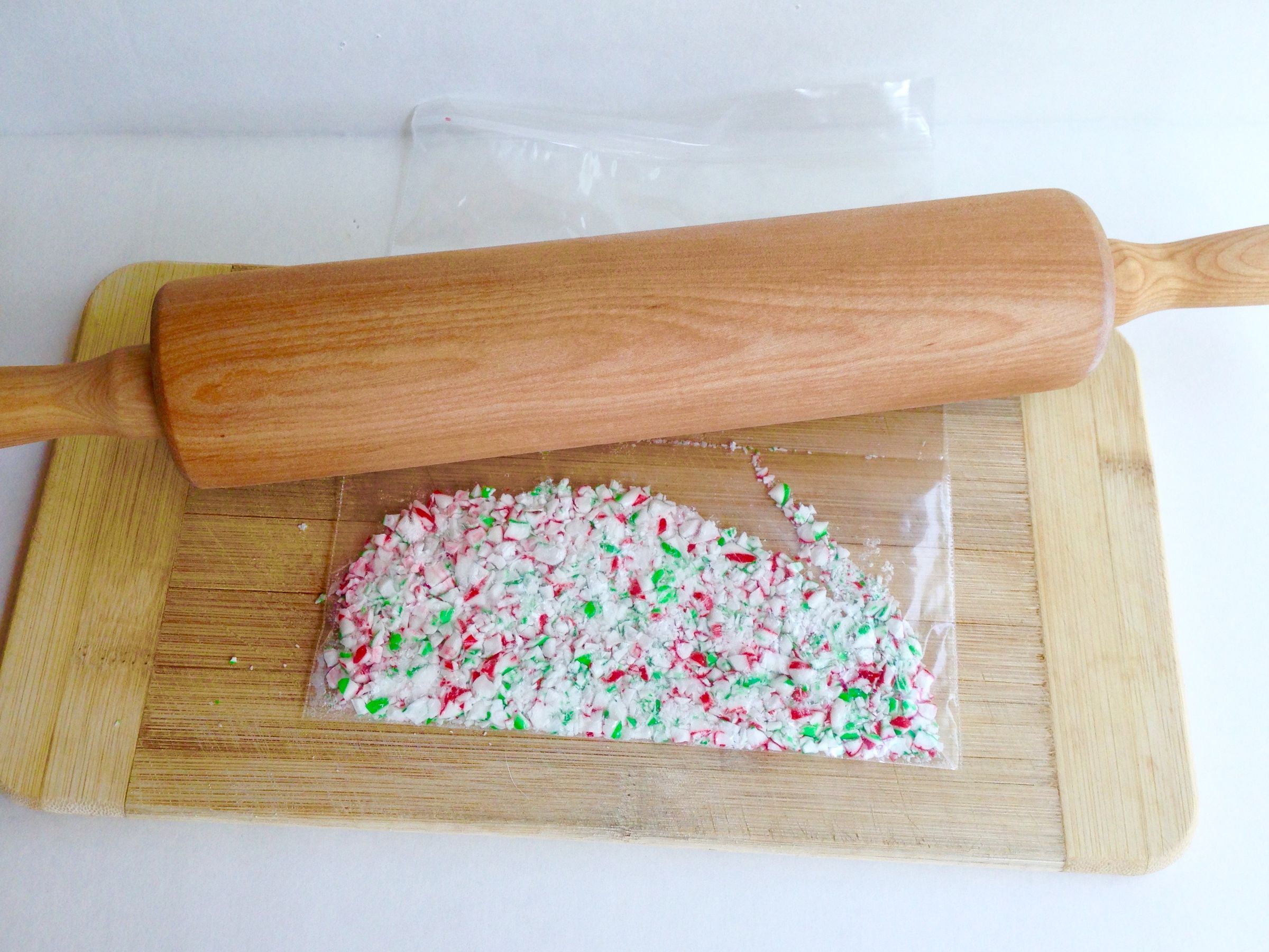Simply Scrumptious Candy Cane Foot Scrub : 4 Steps (with Pictures ...