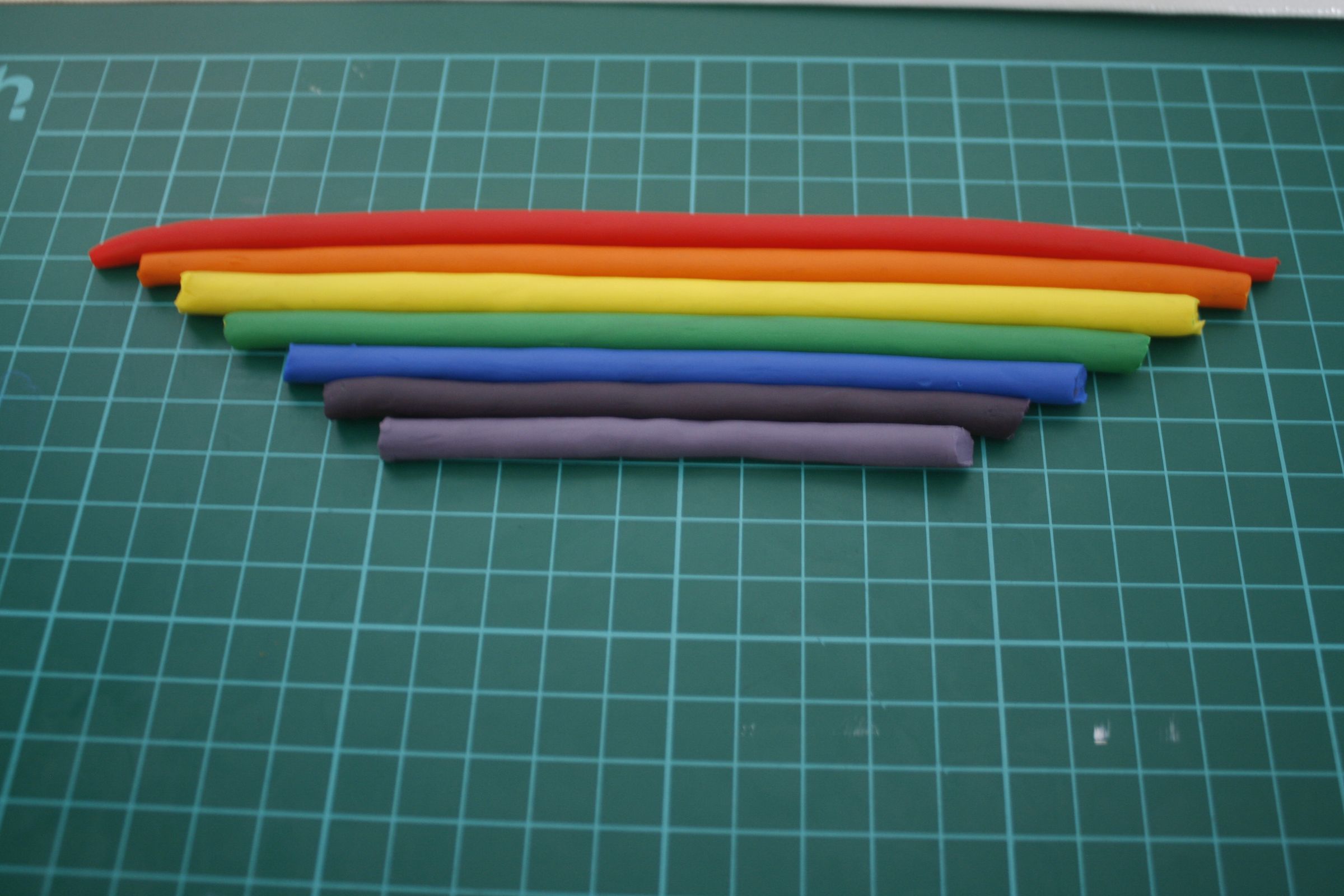 Rainbow Rain Claymation : 9 Steps - Instructables