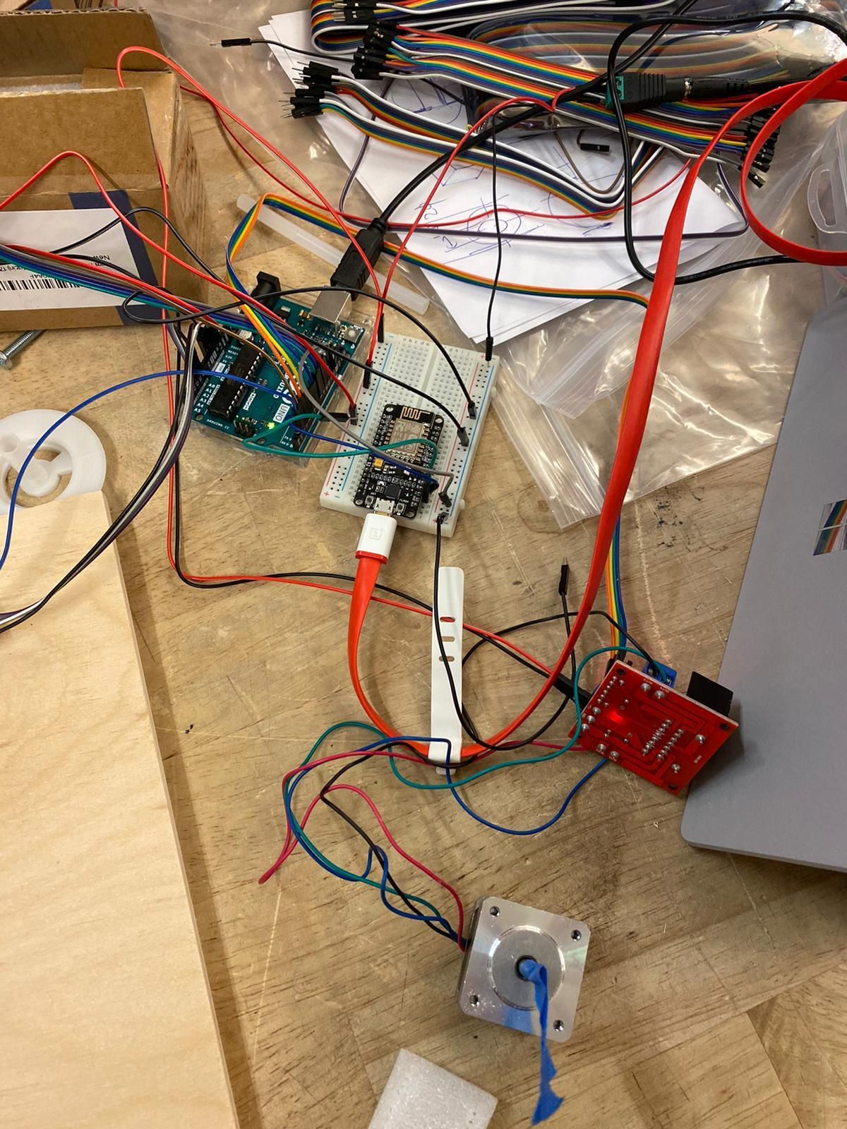 Around the World (Smart Globe) : 5 Steps - Instructables