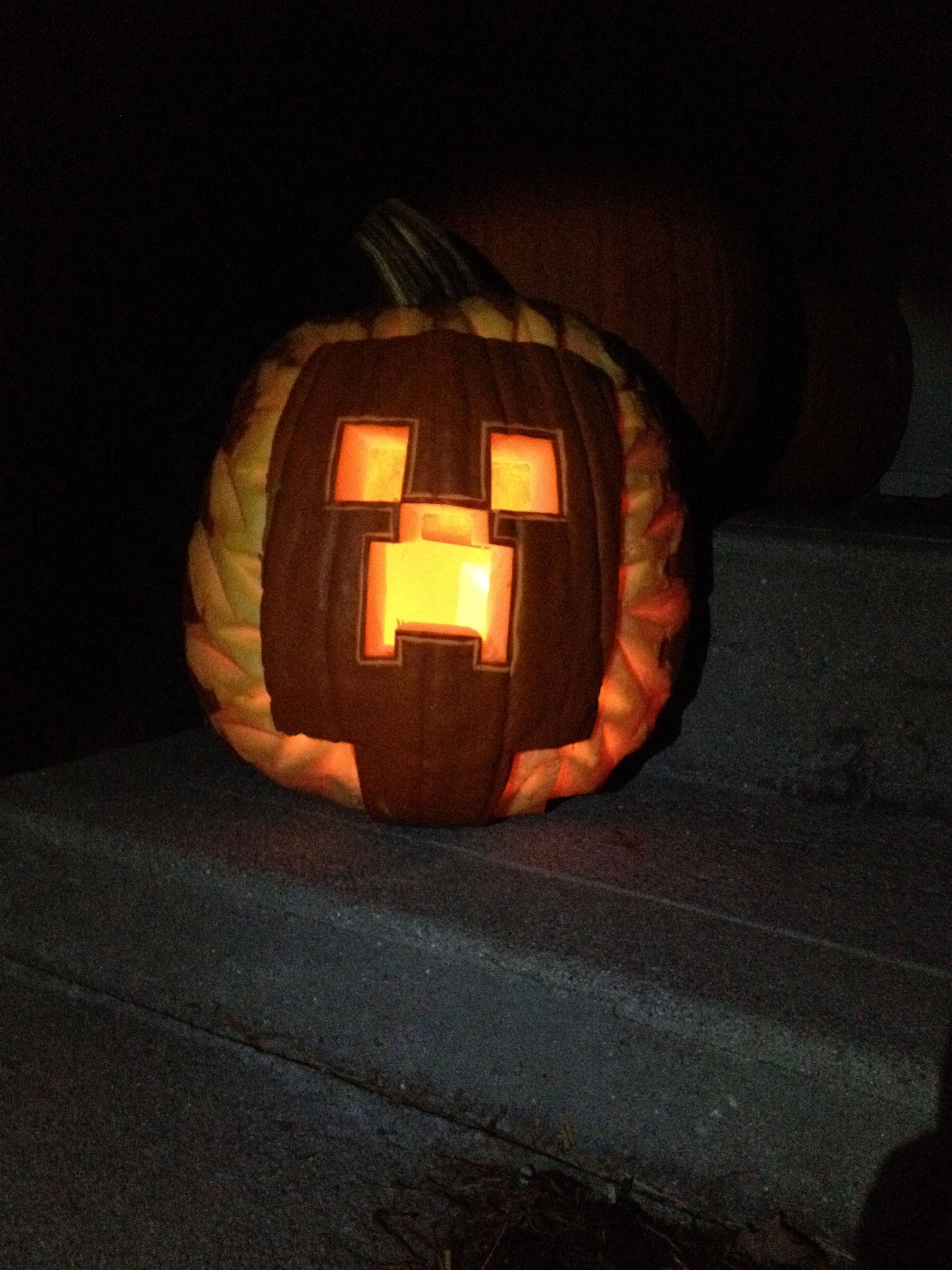 1 Hr. White Walker Pumpkin : 6 Steps - Instructables