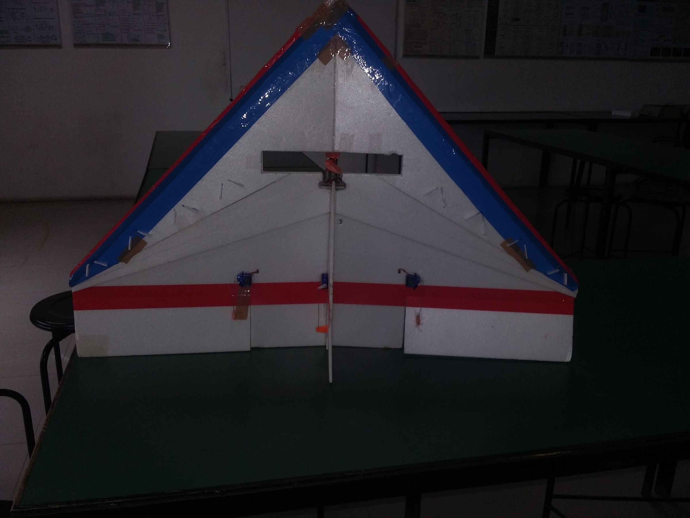 RC. Delta. Looks Like Space Craft : 20 Steps (with Pictures ...