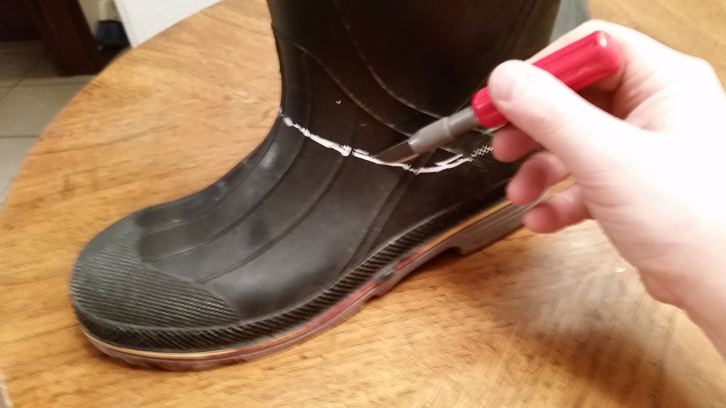 Repurposed Boots Into "Crocs" : 8 Steps (with Pictures) - Instructables