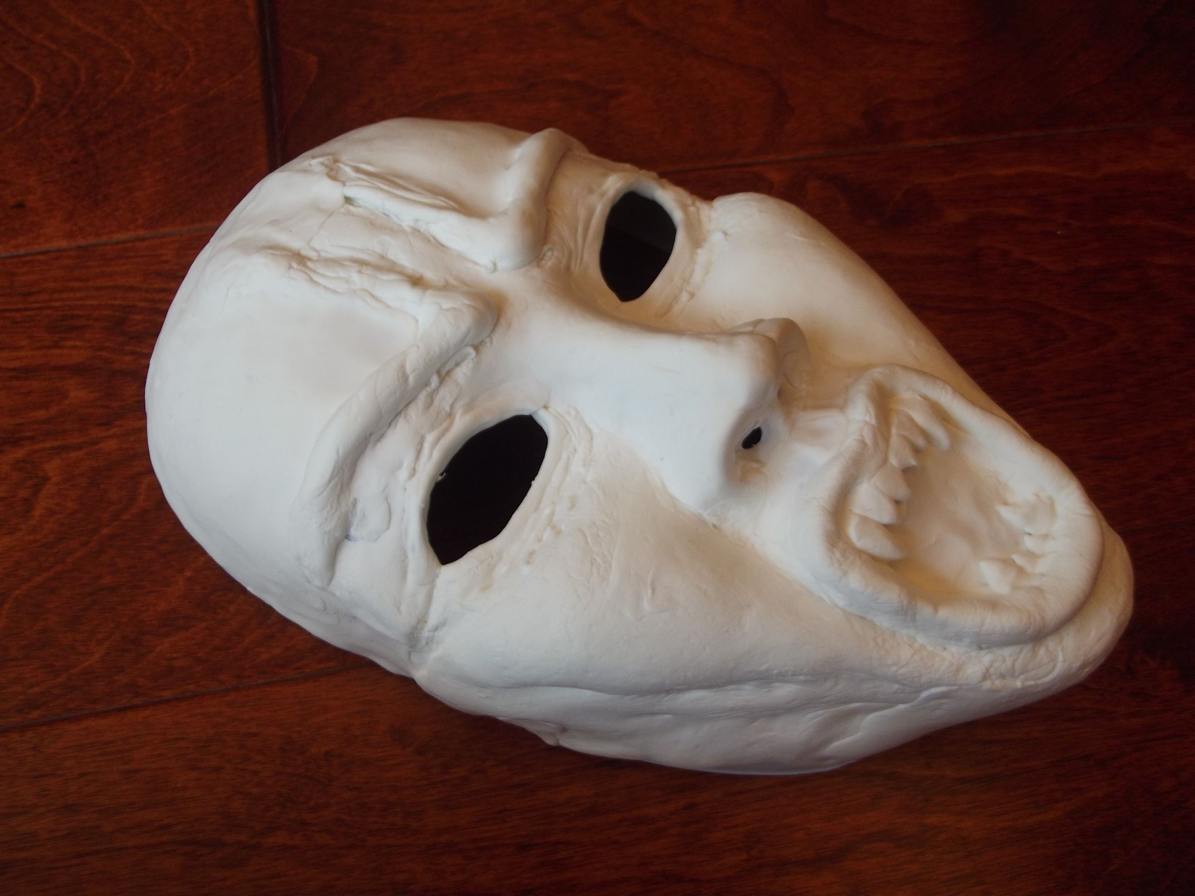 How to Make a Weeping Angel Mask (From Doctor Who) - Instructables