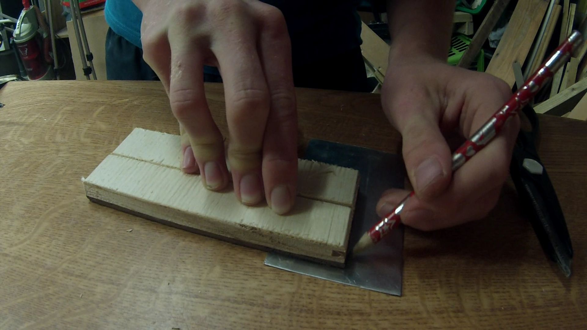 Make a CLAPPERBOARD : 5 Steps - Instructables