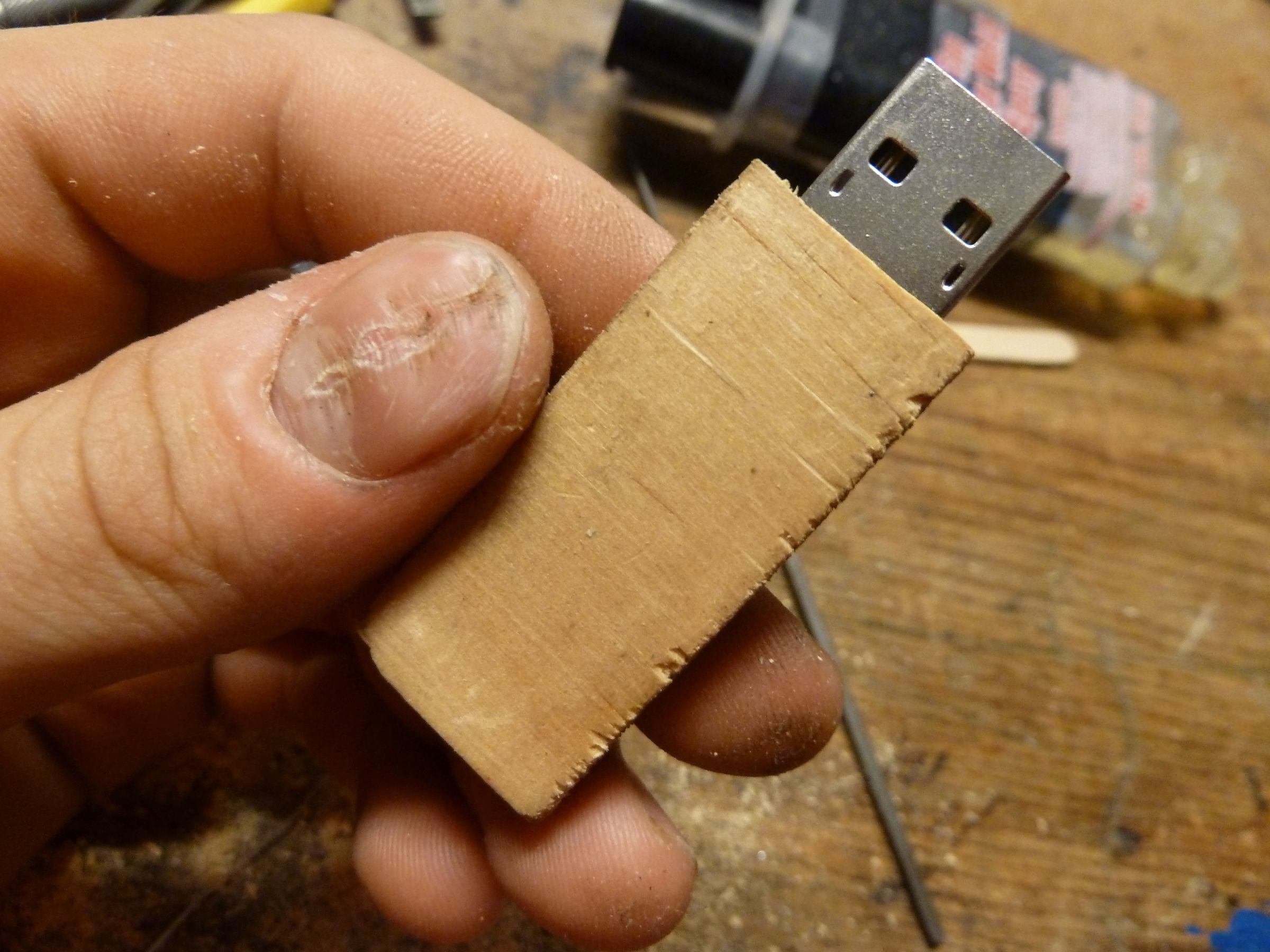 Elegant Wooden Flash Drive : 7 Steps (with Pictures) - Instructables