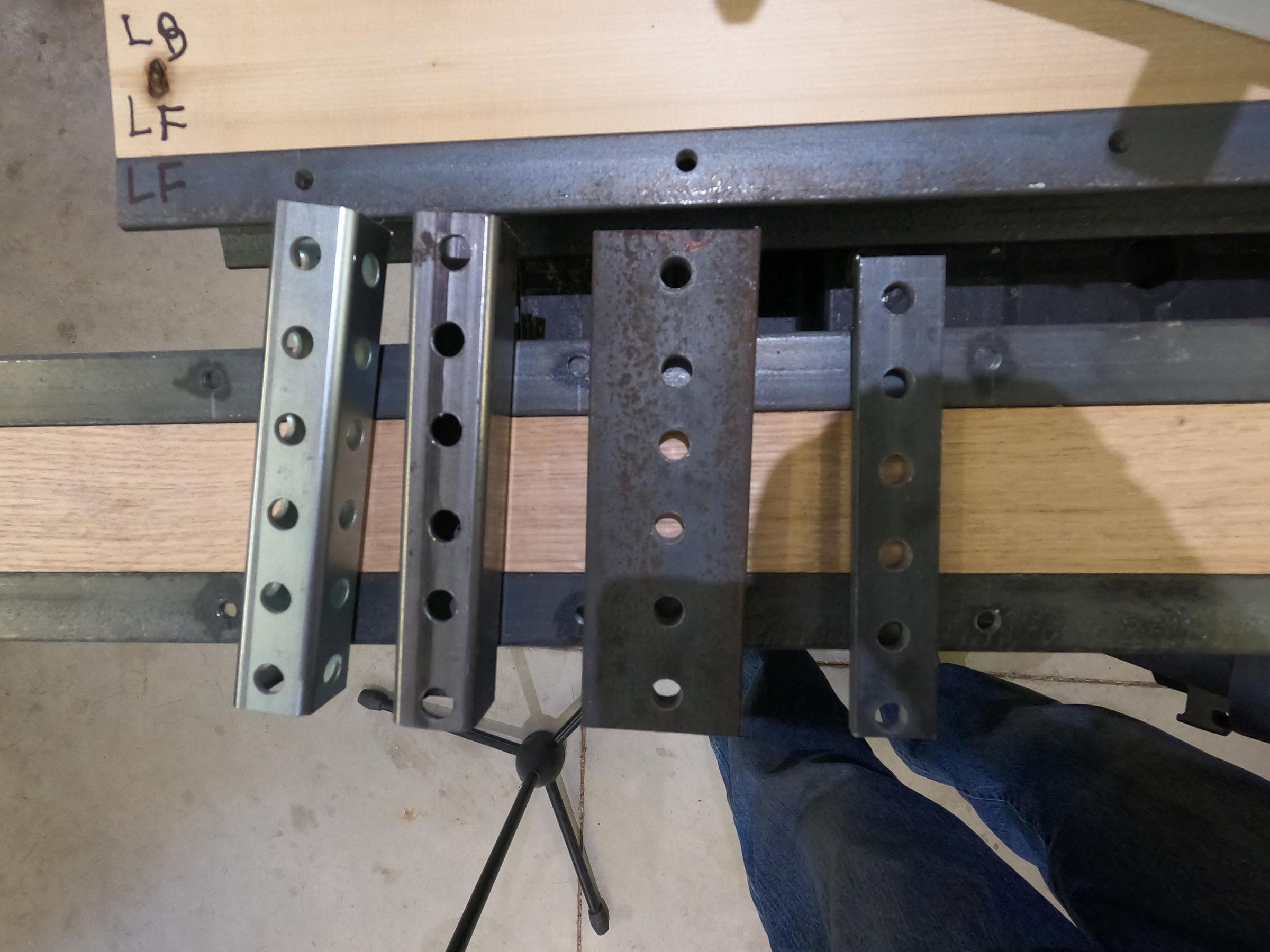 Multi-Clamp Glue-Up Jig for Fabricating DIY Wood Beams AKA a ...