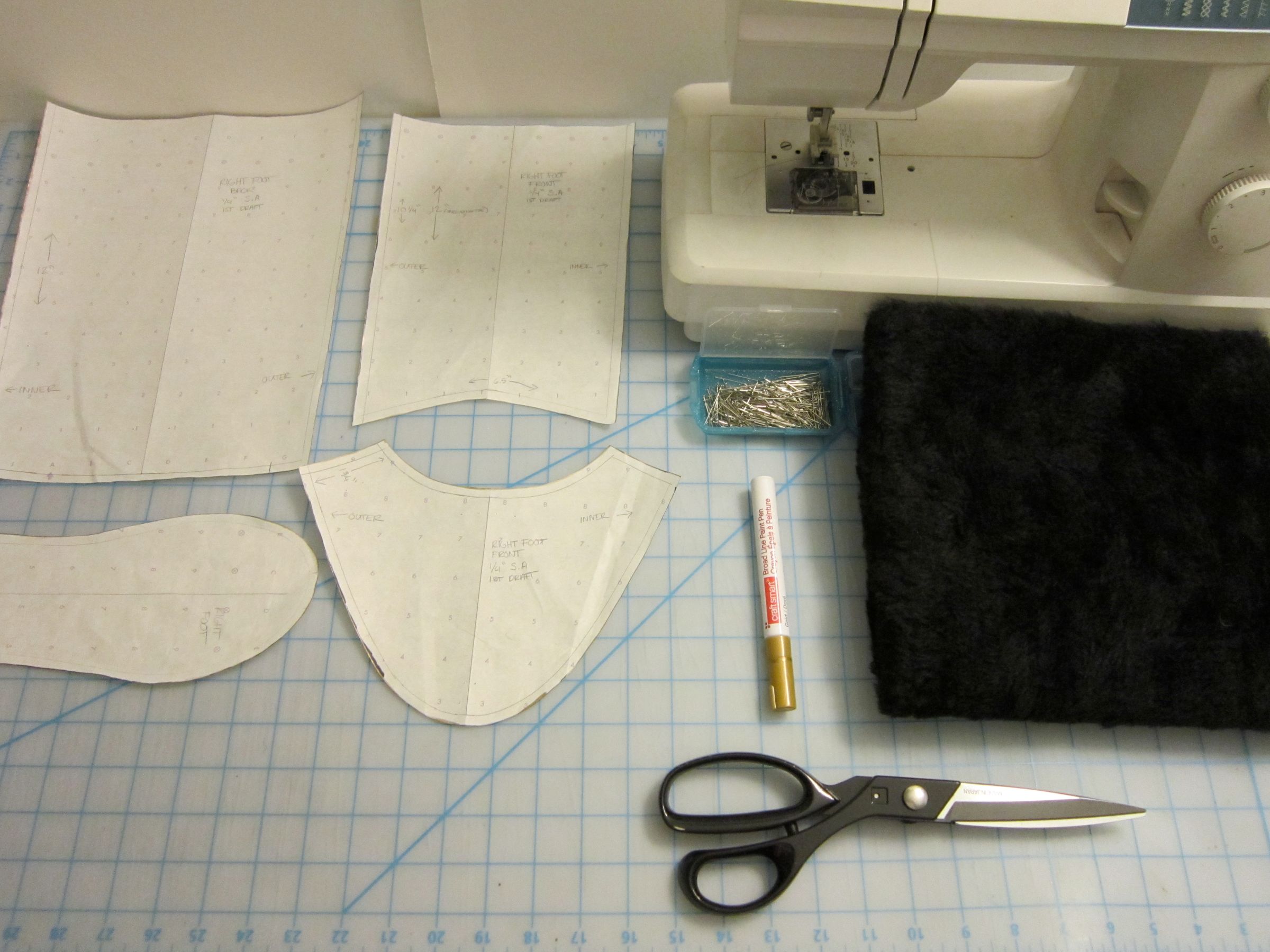 Star Wars Han Solo Boots : 11 Steps (with Pictures) - Instructables