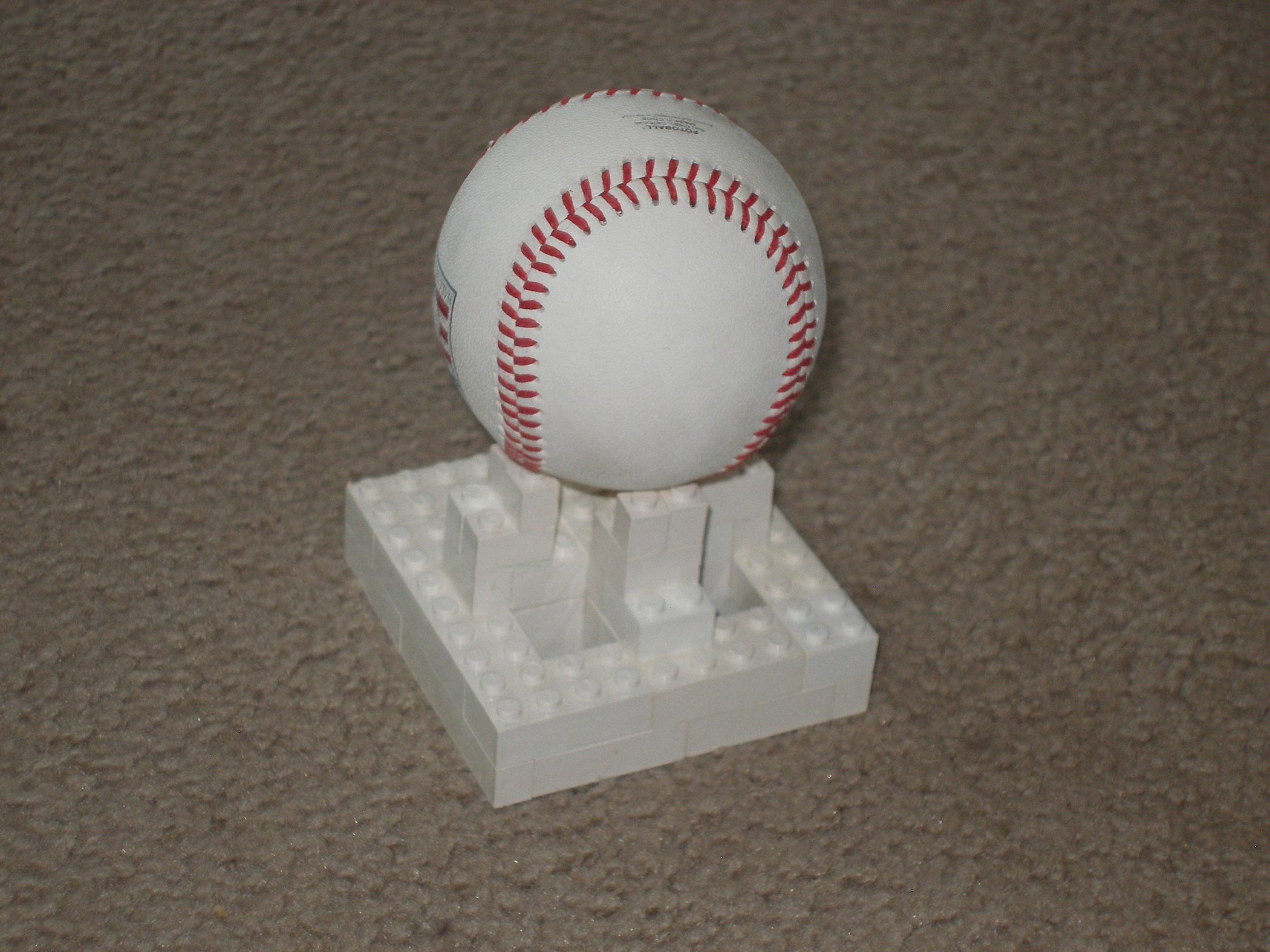 Lego Baseball Holder : 6 Steps - Instructables