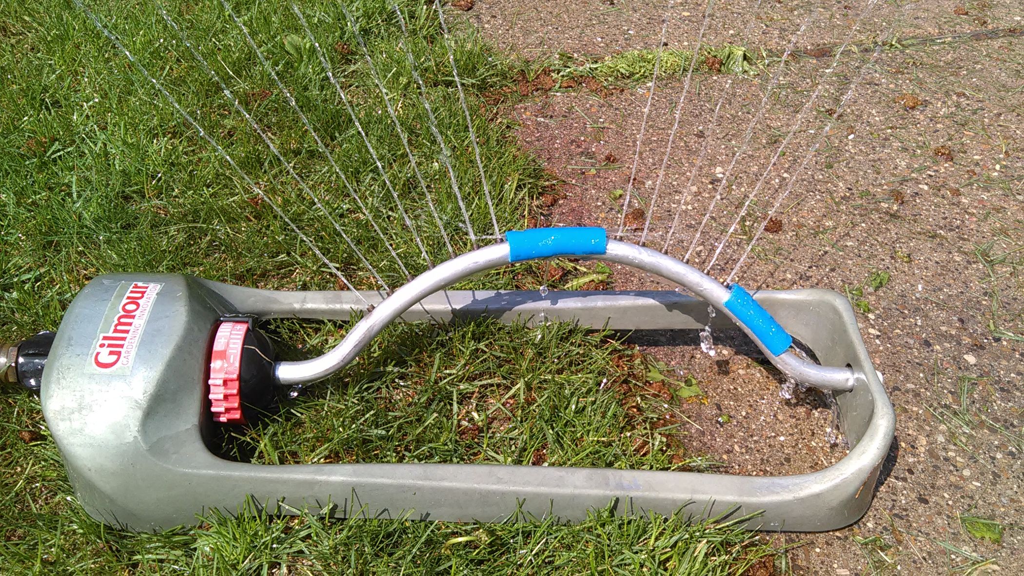 Lawn Sprinkler Spray Control : 5 Steps (with Pictures) - Instructables