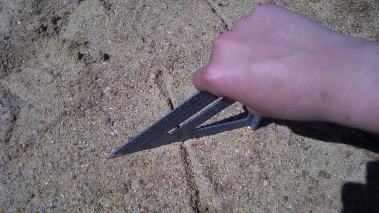 Homemade Sundial : 3 Steps - Instructables