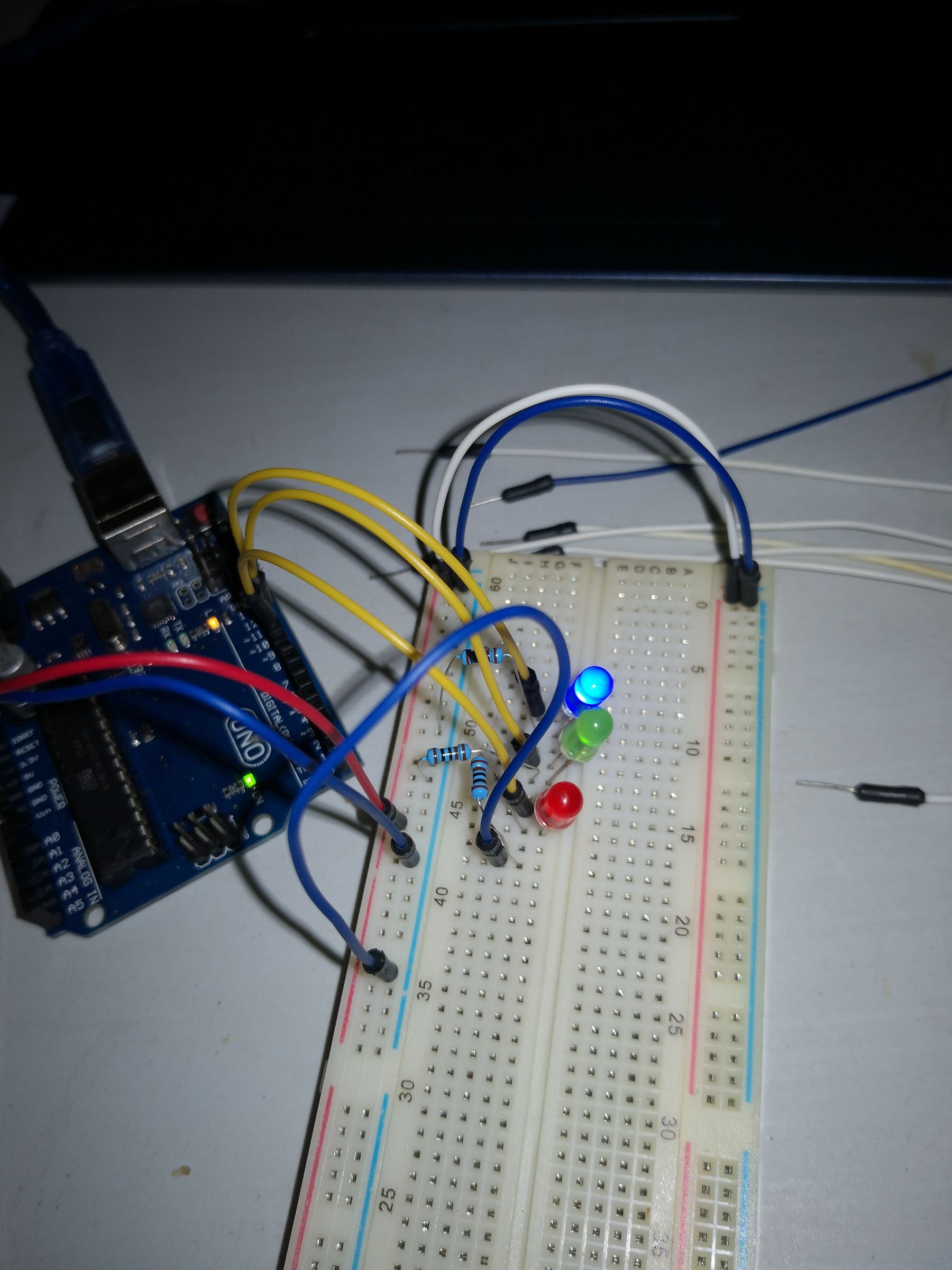 Arduino Class: Your First Experiments : 6 Steps - Instructables