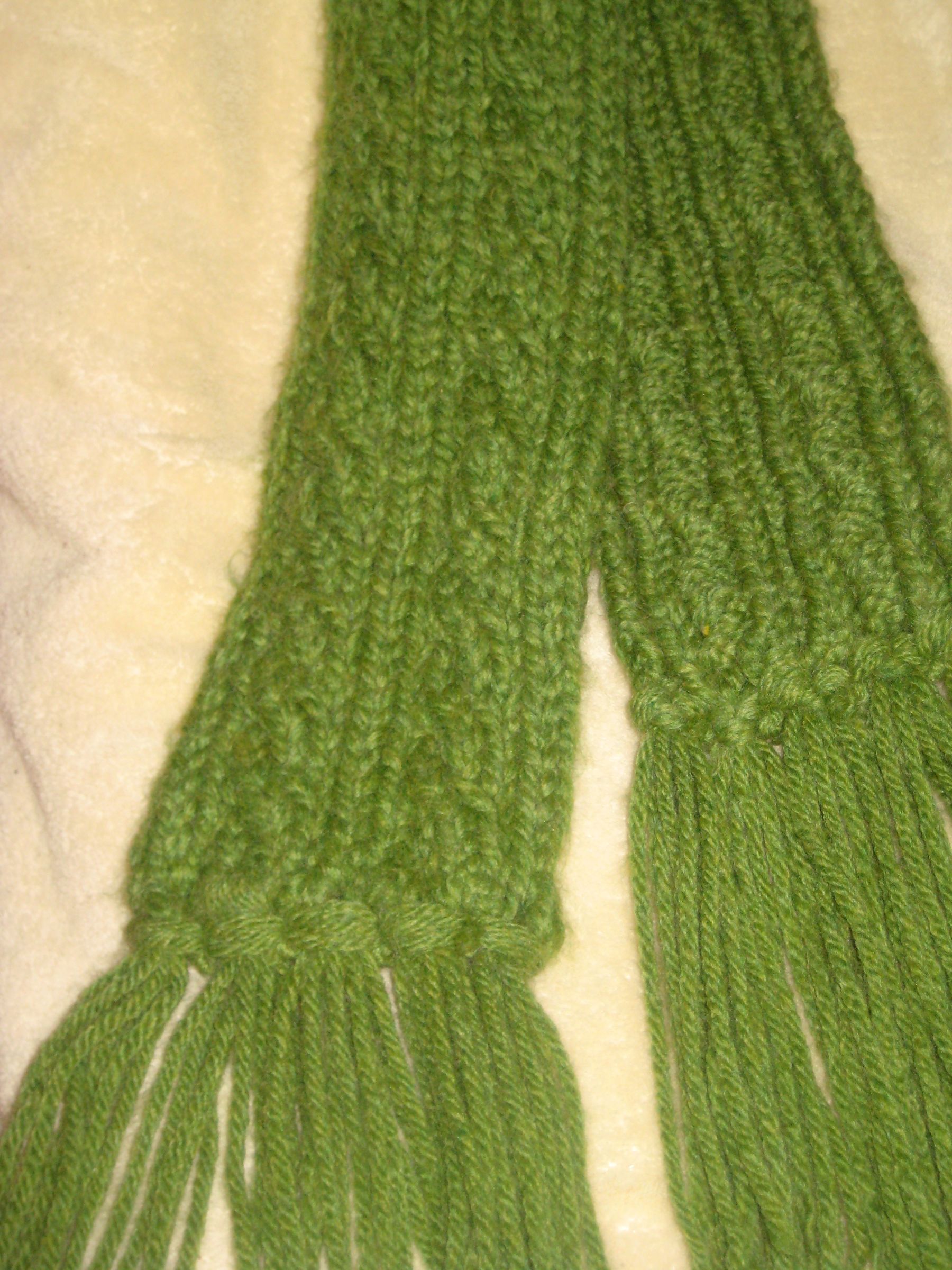 Not a Knitter? Not a Problem! Knit a Cable-Knit Scarf : 8 Steps (with ...