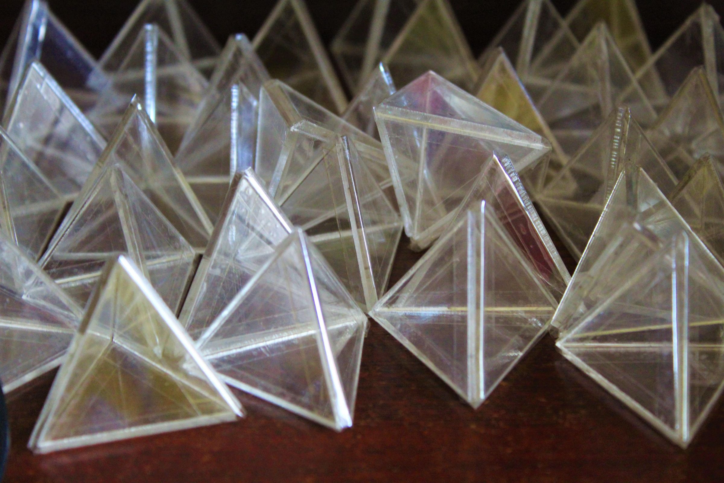 Laser-cut 64 Tetrahedron Made Out of Glass : 8 Steps (with Pictures ...