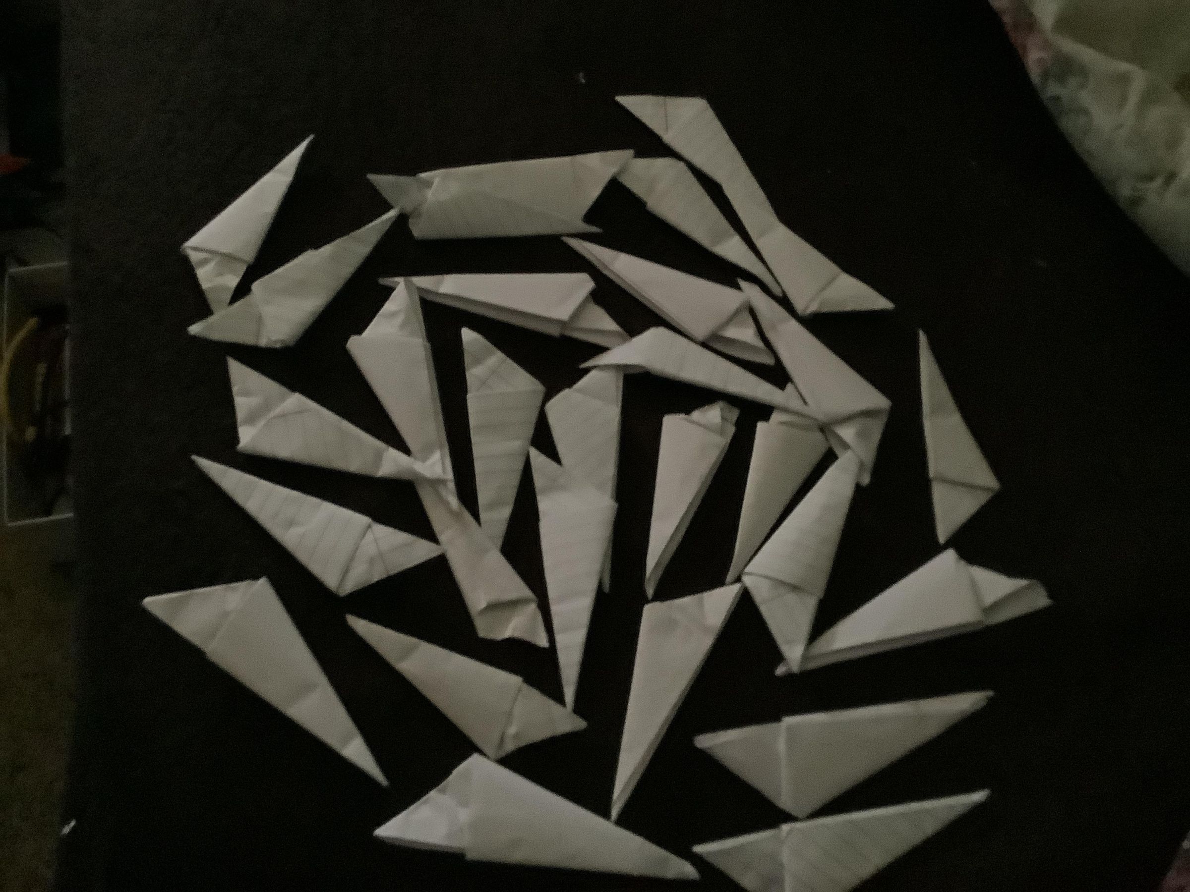 Paper Claws : 10 Steps - Instructables